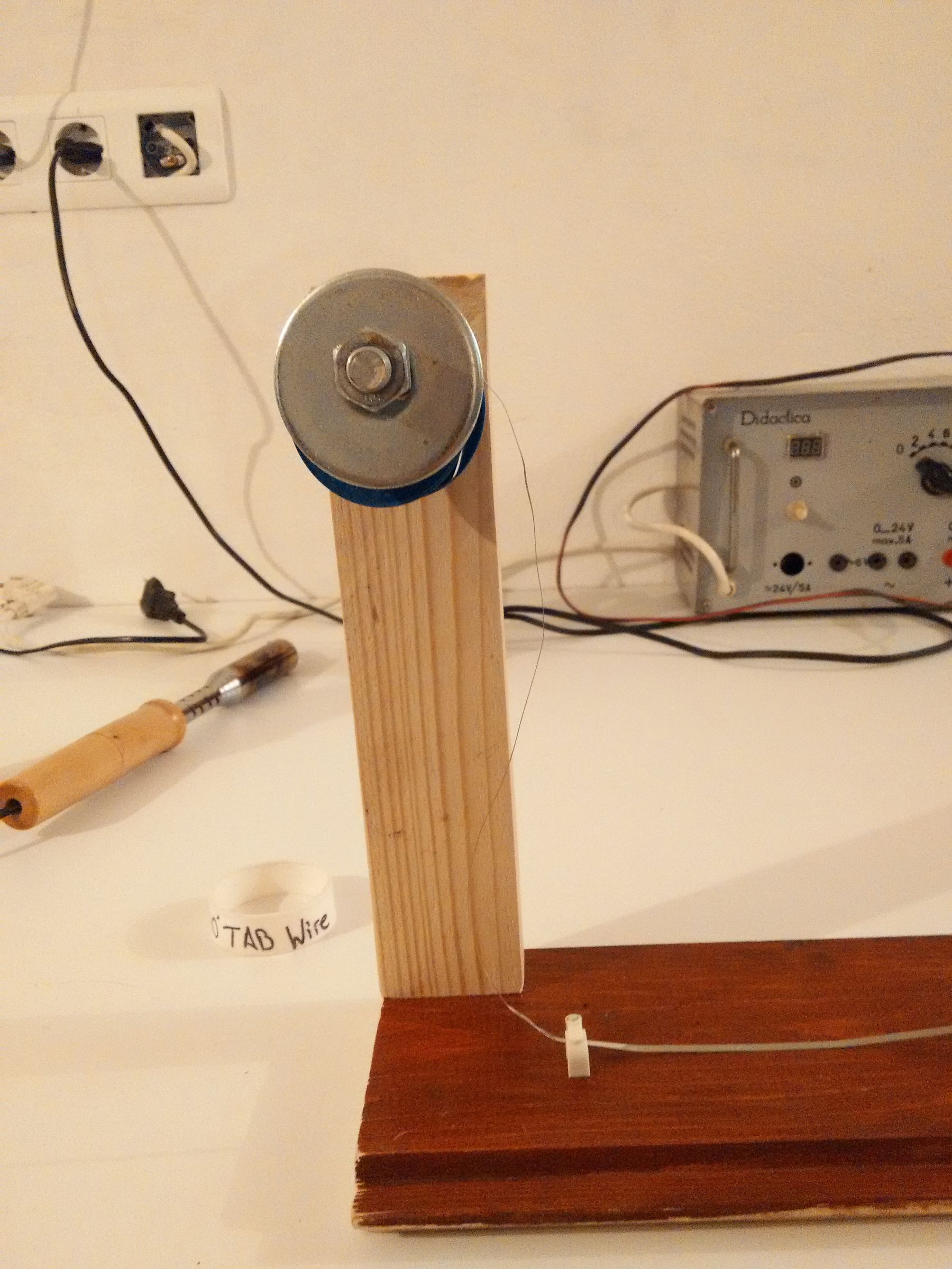 Tabbing Wire Support for Easy Cutting. : 3 Steps - Instructables
