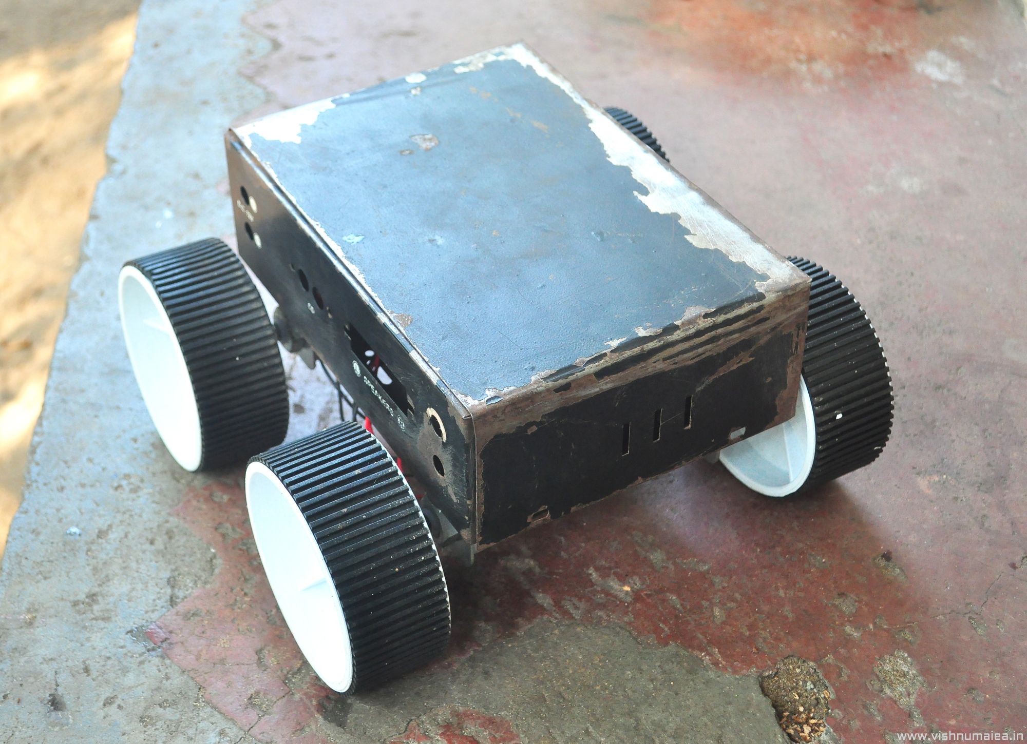 RC Four Wheel Ground Rover : 11 Steps (with Pictures) - Instructables