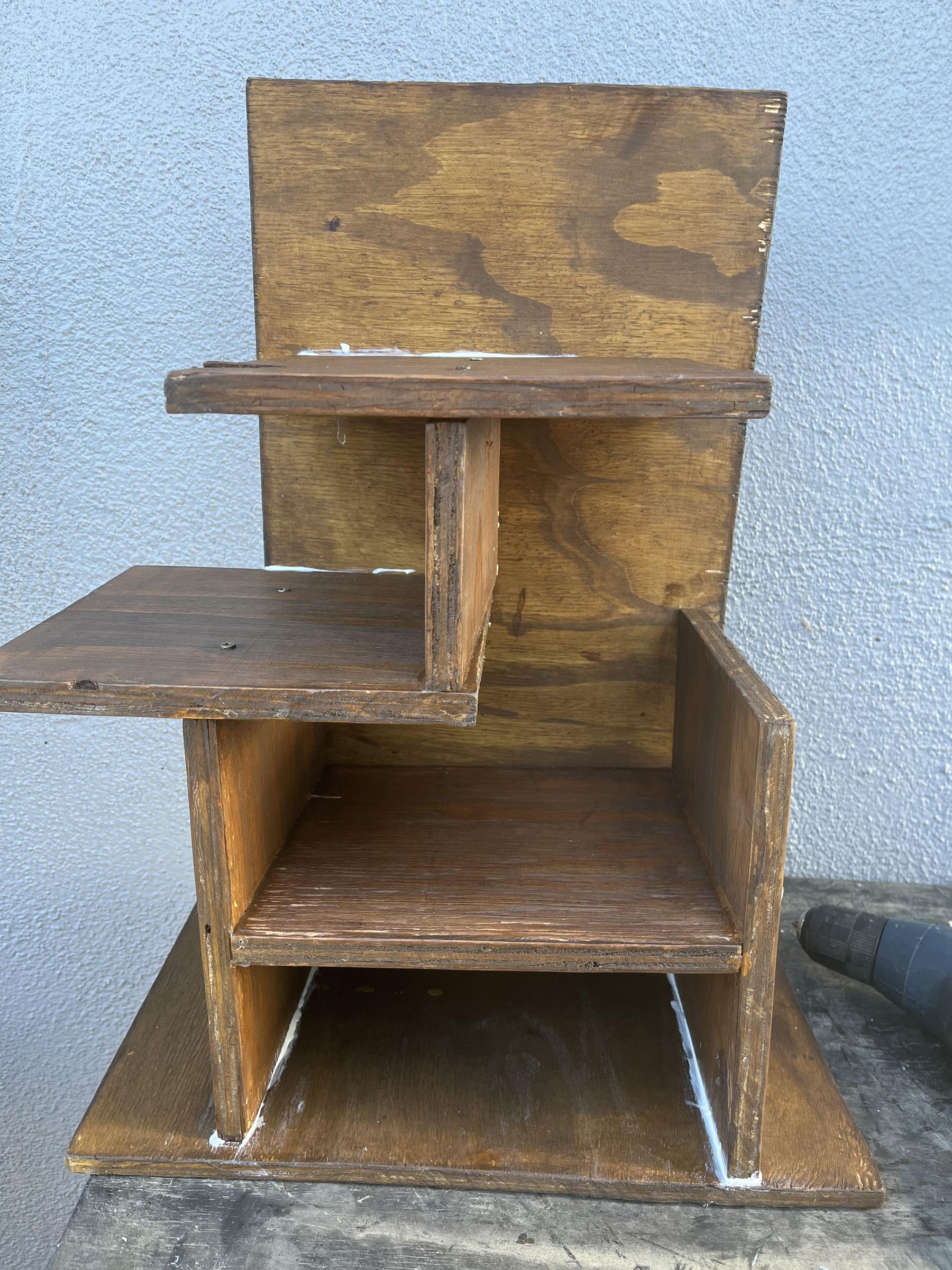 Vertical Bookshelf : 6 Steps - Instructables
