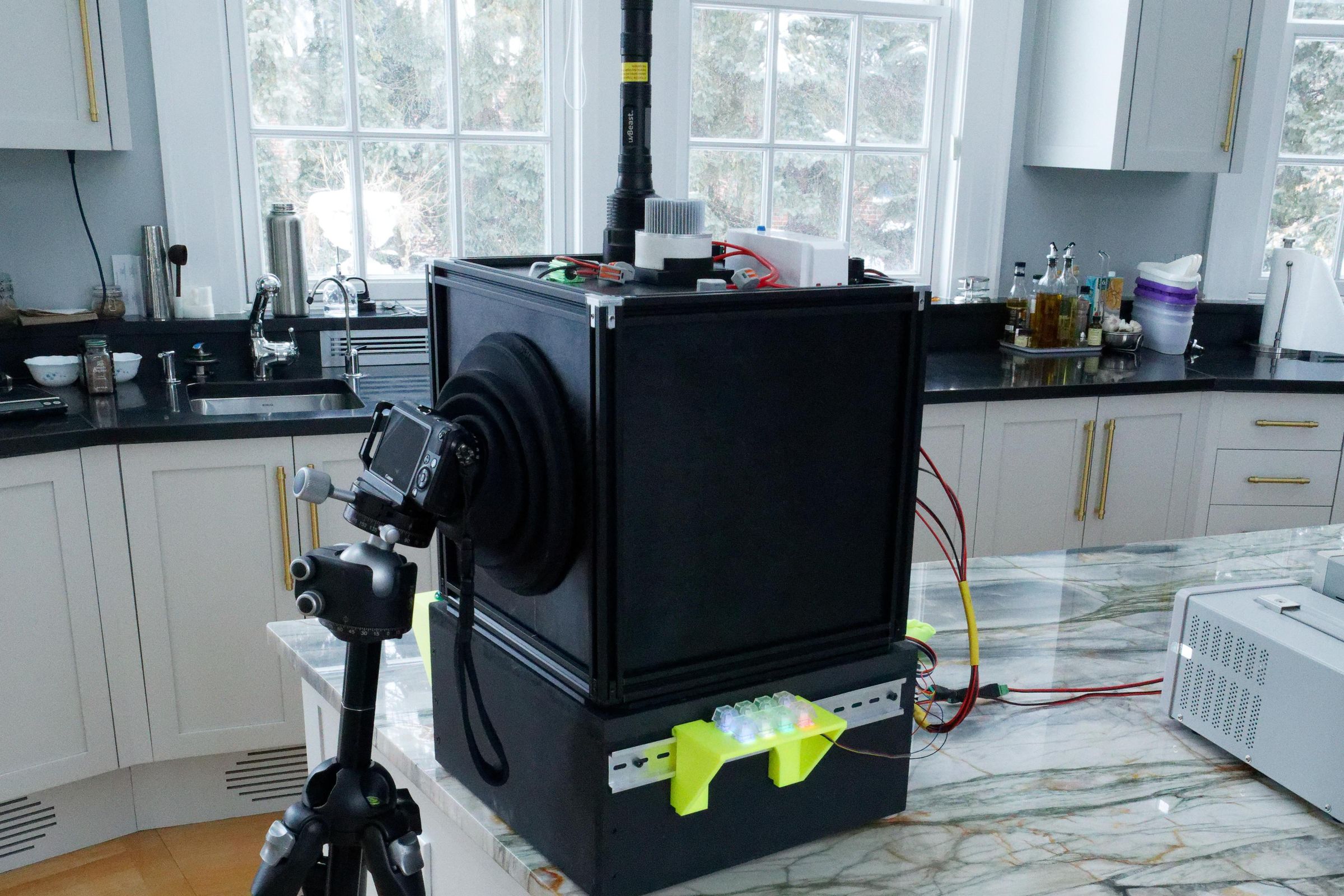 Build a Simple UV Photography Box : 25 Steps (with Pictures ...