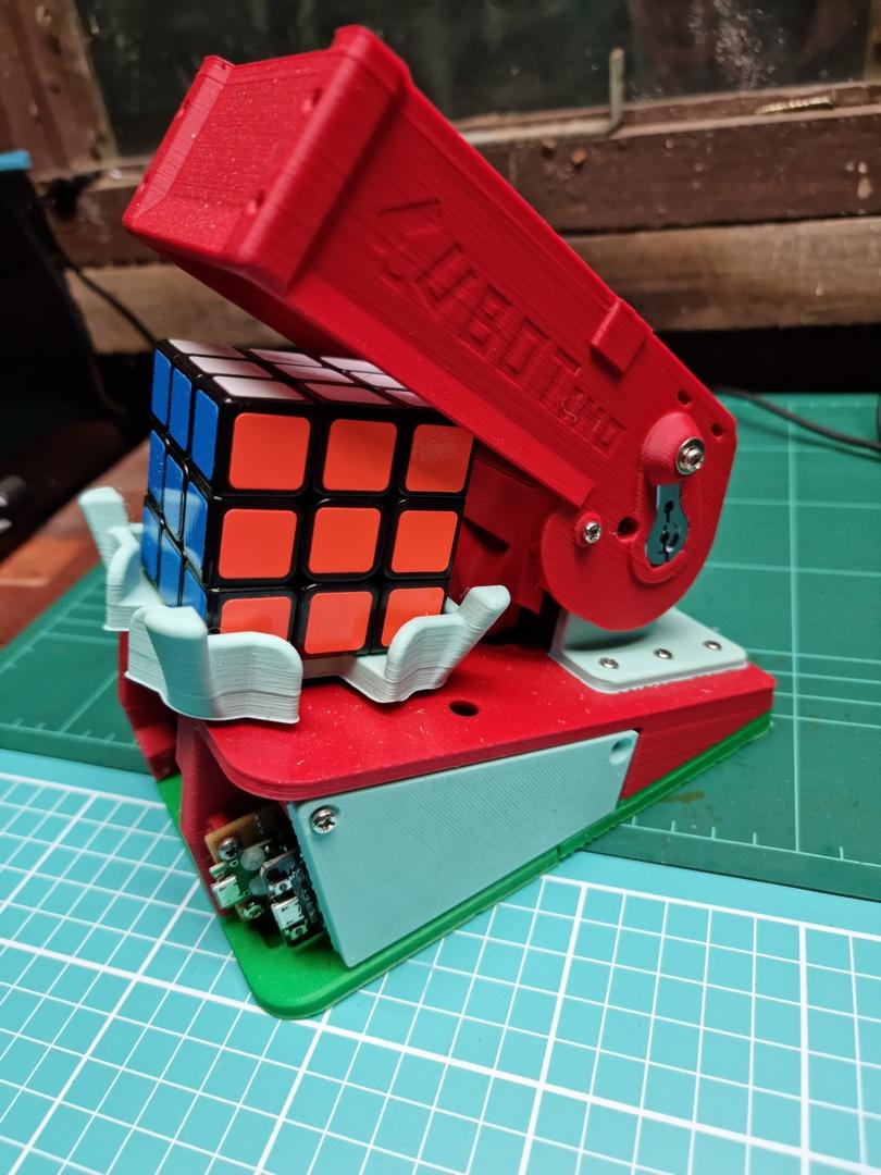 CUBOTino: a Small, Simple, 3D Printed, Inexpensive Rubik's Cube Solver ...