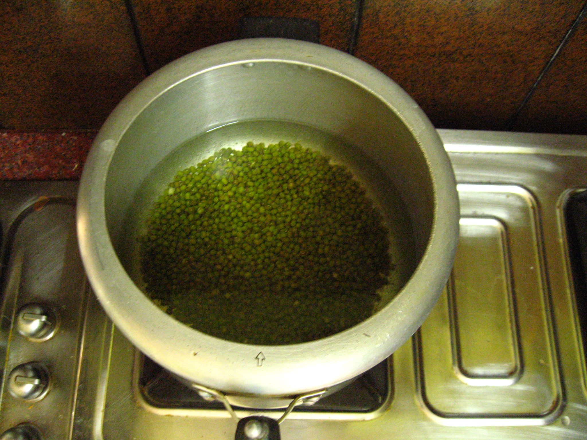 Whole Green-gram Stew : 7 Steps (with Pictures) - Instructables