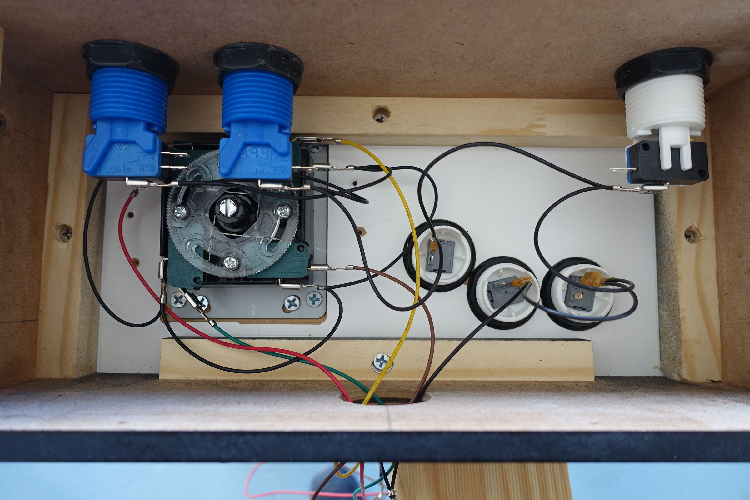 RetroPie Arcade Cabinet (Cocktail Style) : 49 Steps (with Pictures ...