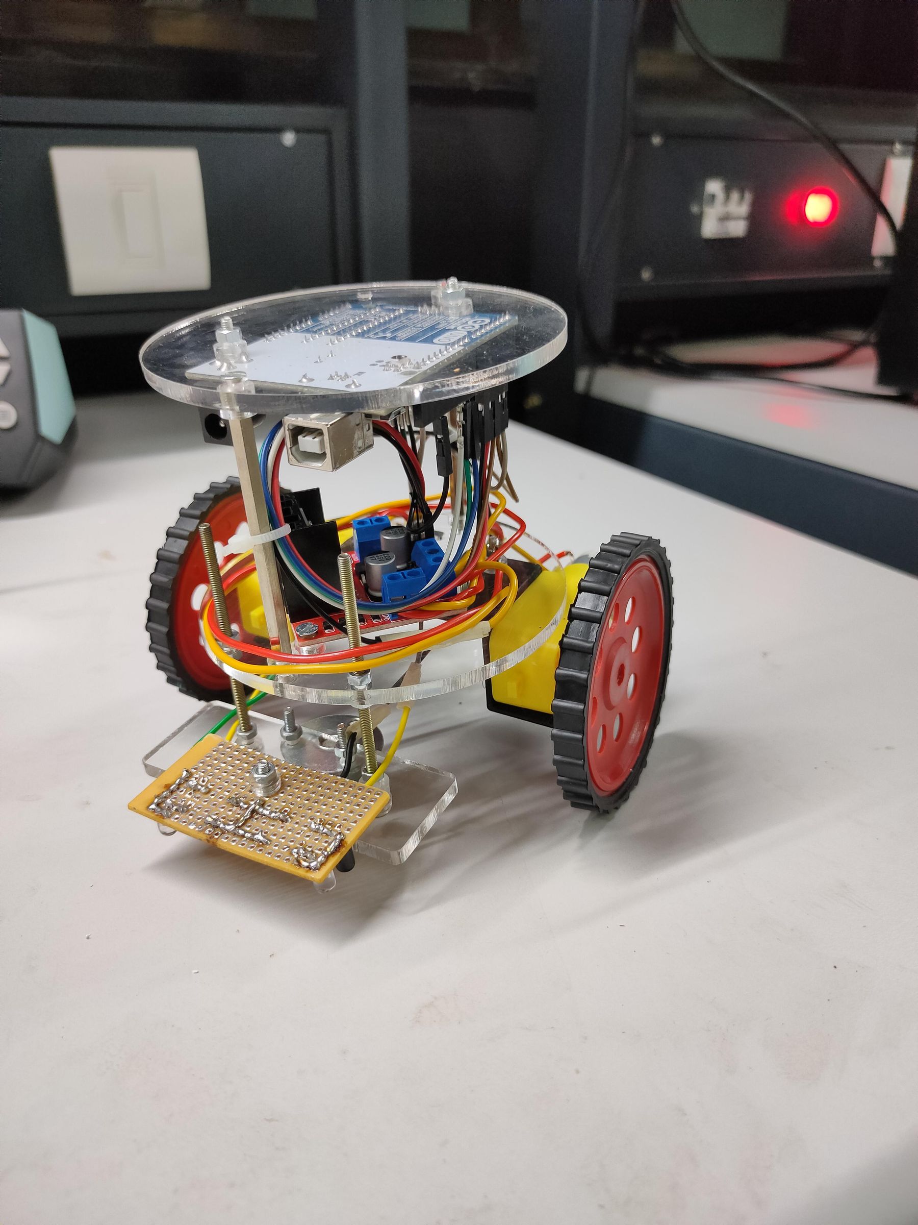 Line Following Bot : 7 Steps (with Pictures) - Instructables