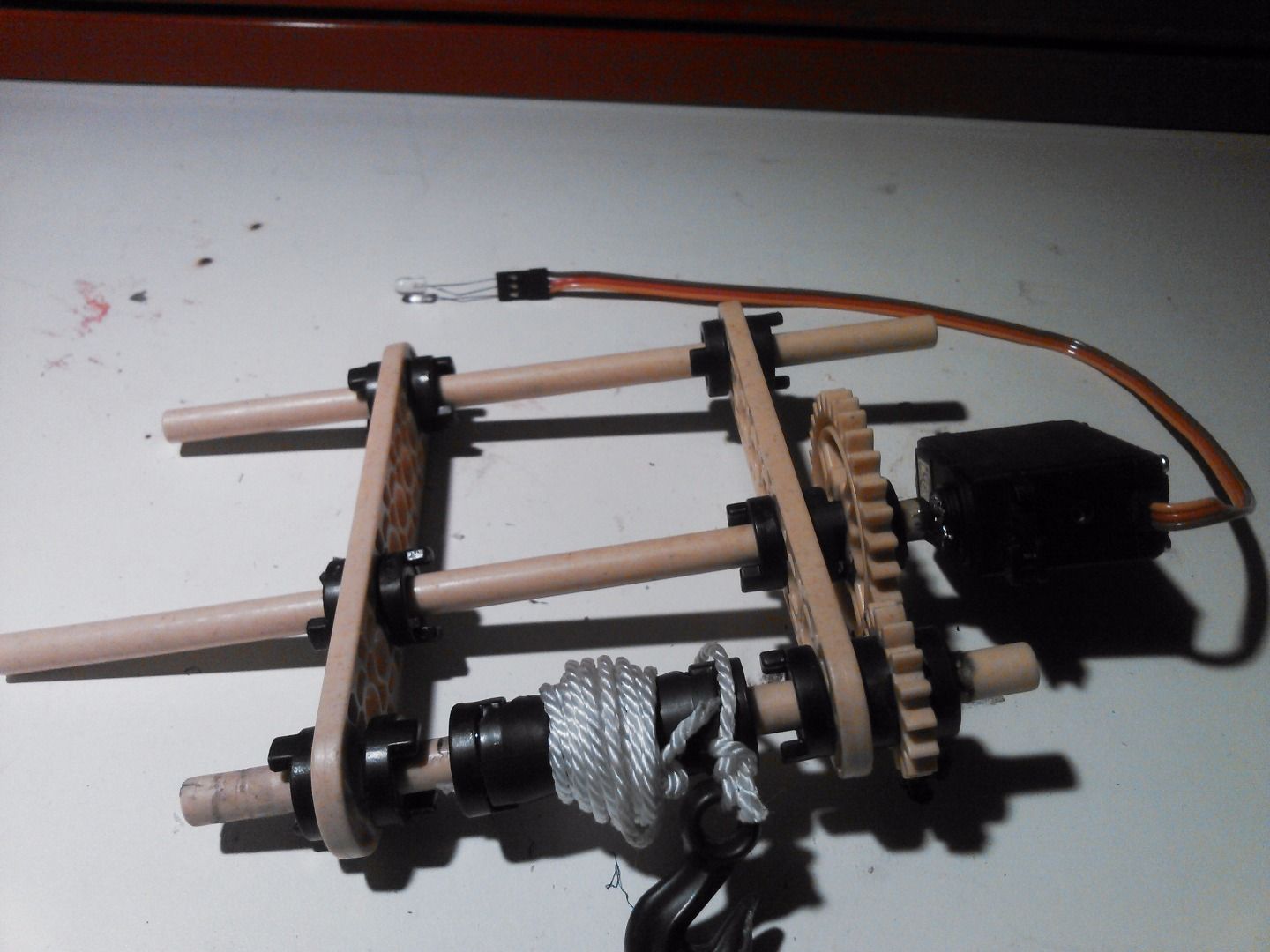Maker Studio HATCHedu ThinkFun (gravity Generator) : 5 Steps (with ...