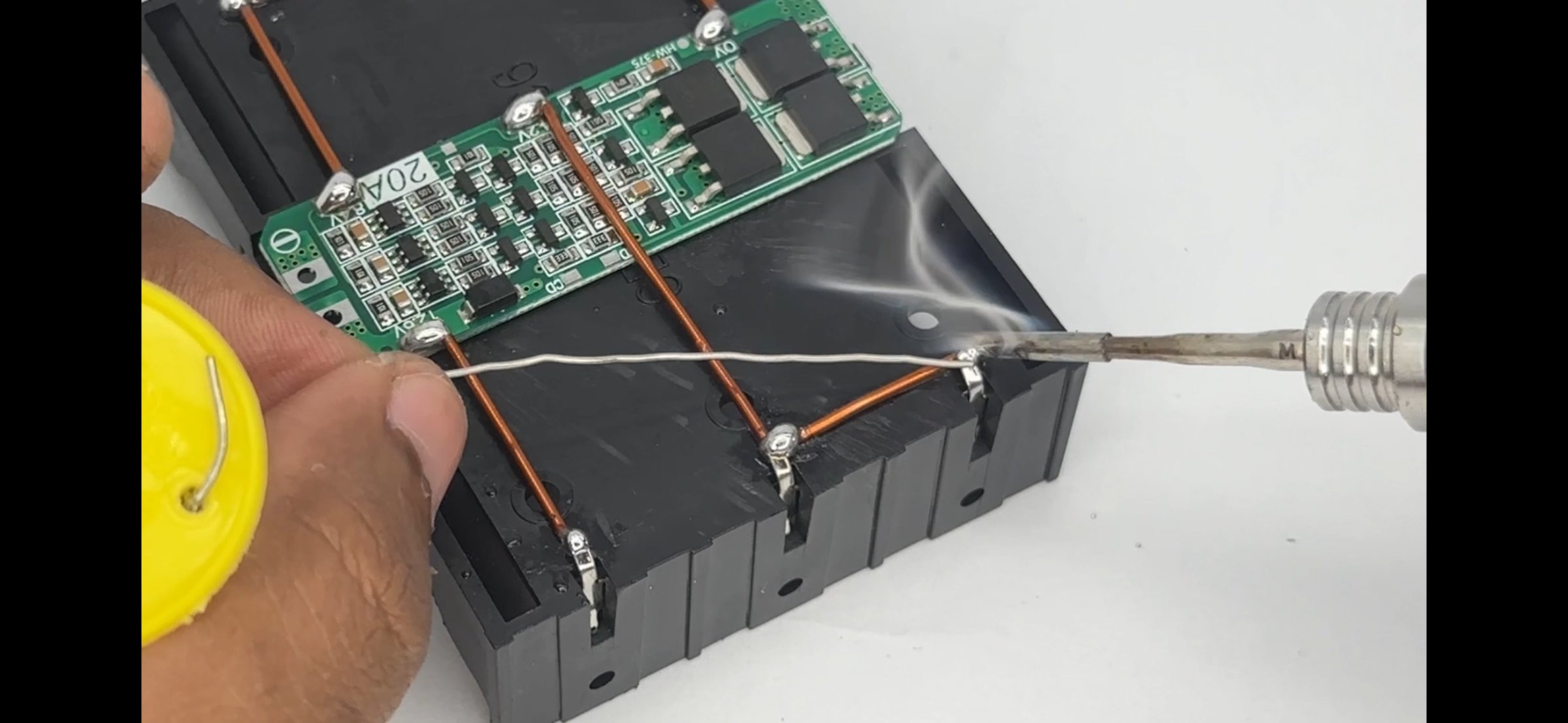 Build a Compact WiFi UPS at Easy : 10 Steps (with Pictures) - Instructables