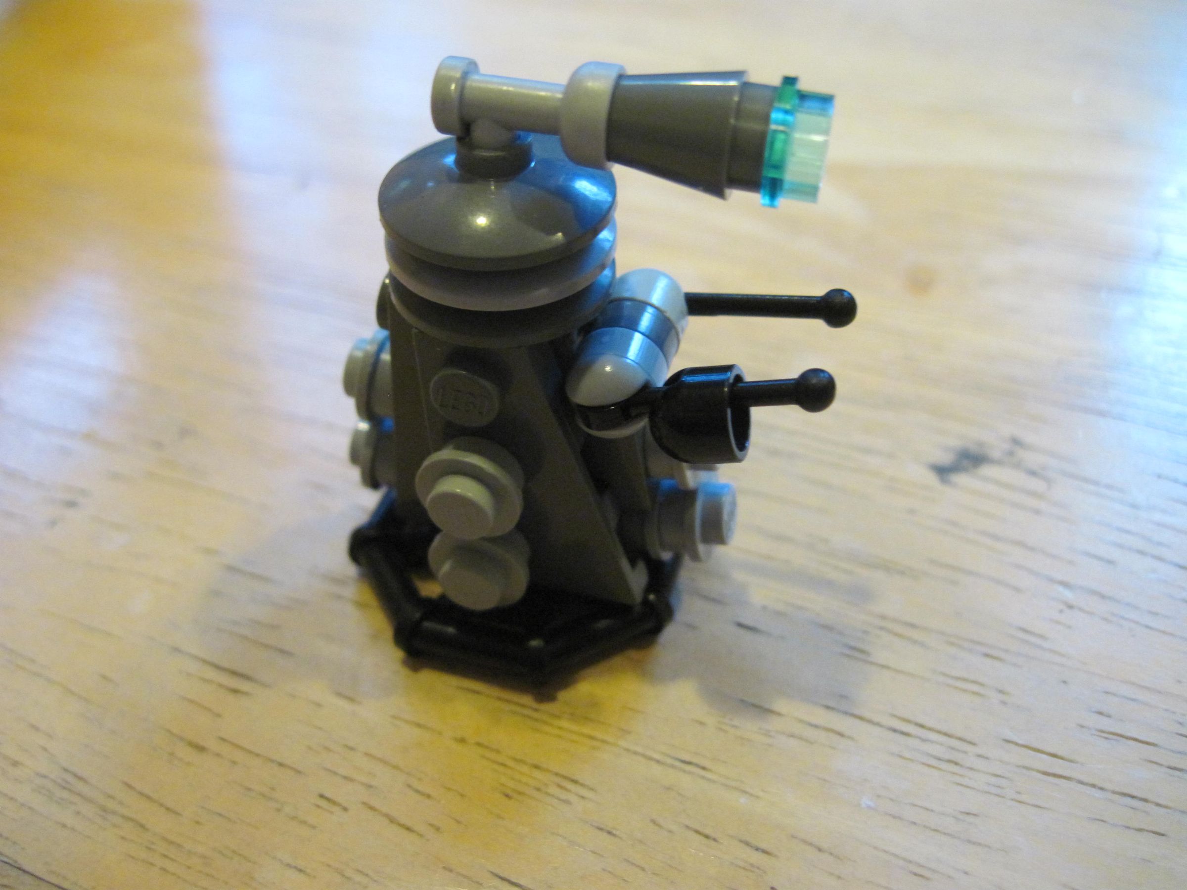 How to Build a Lego Dalek : 4 Steps - Instructables