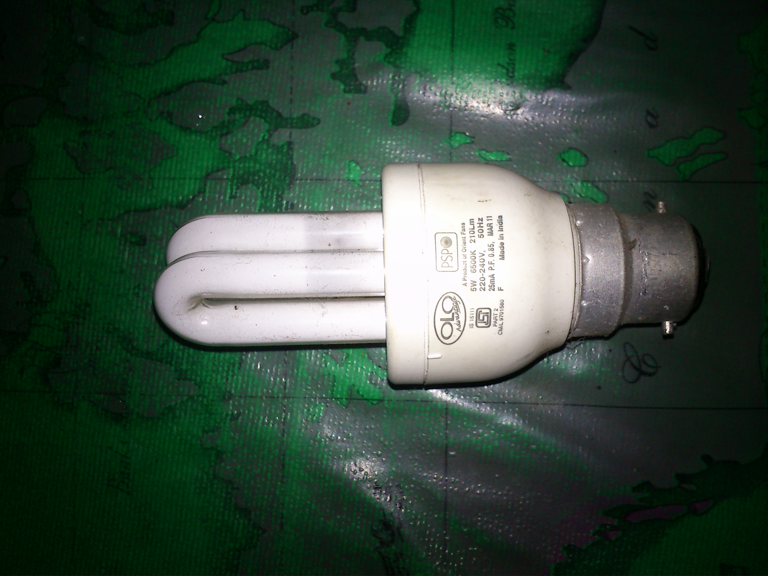 Don't Throw Your Old CFL Into Garbage : 5 Steps - Instructables