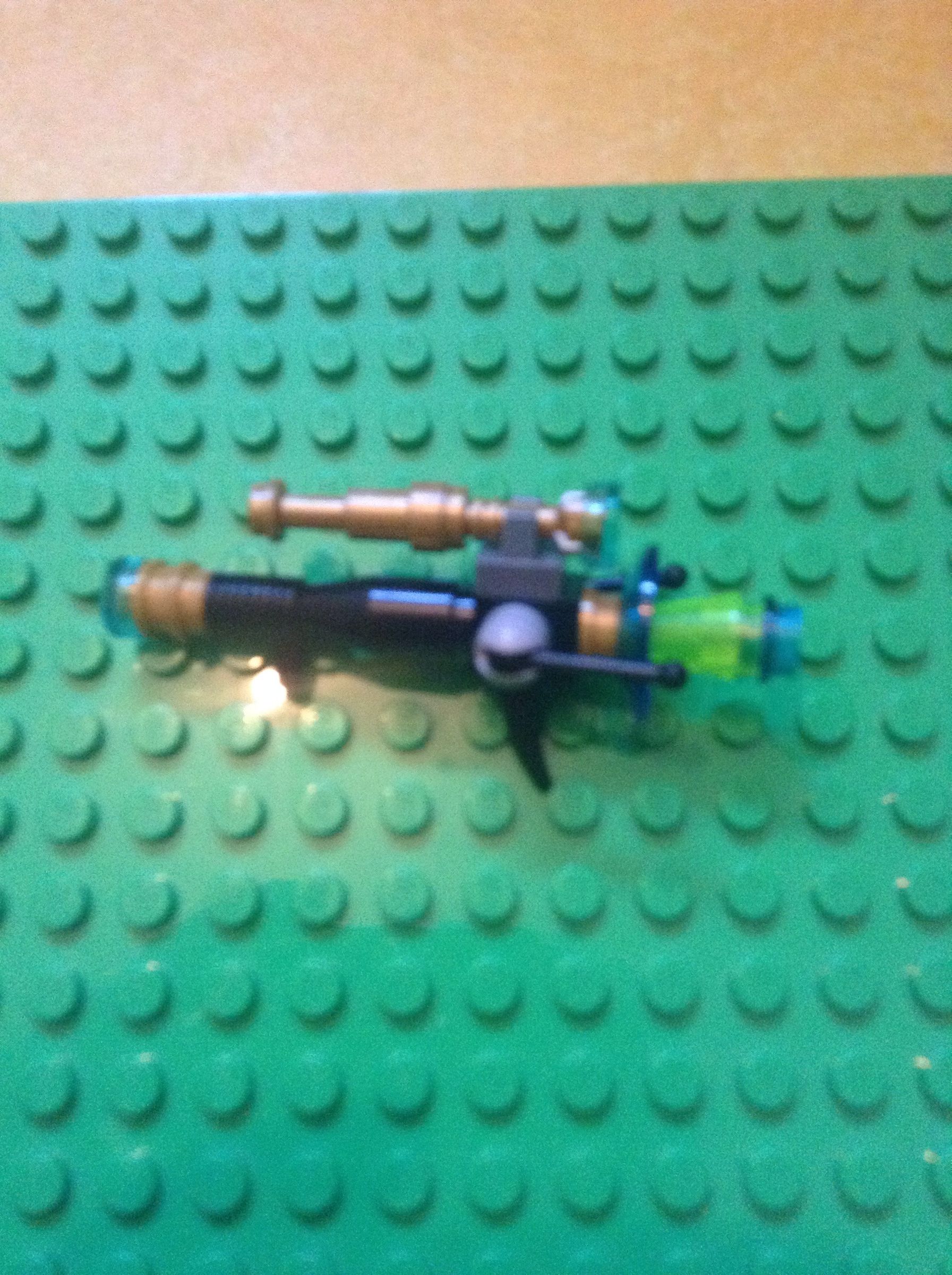 Lego Laser Gun : 15 Steps - Instructables