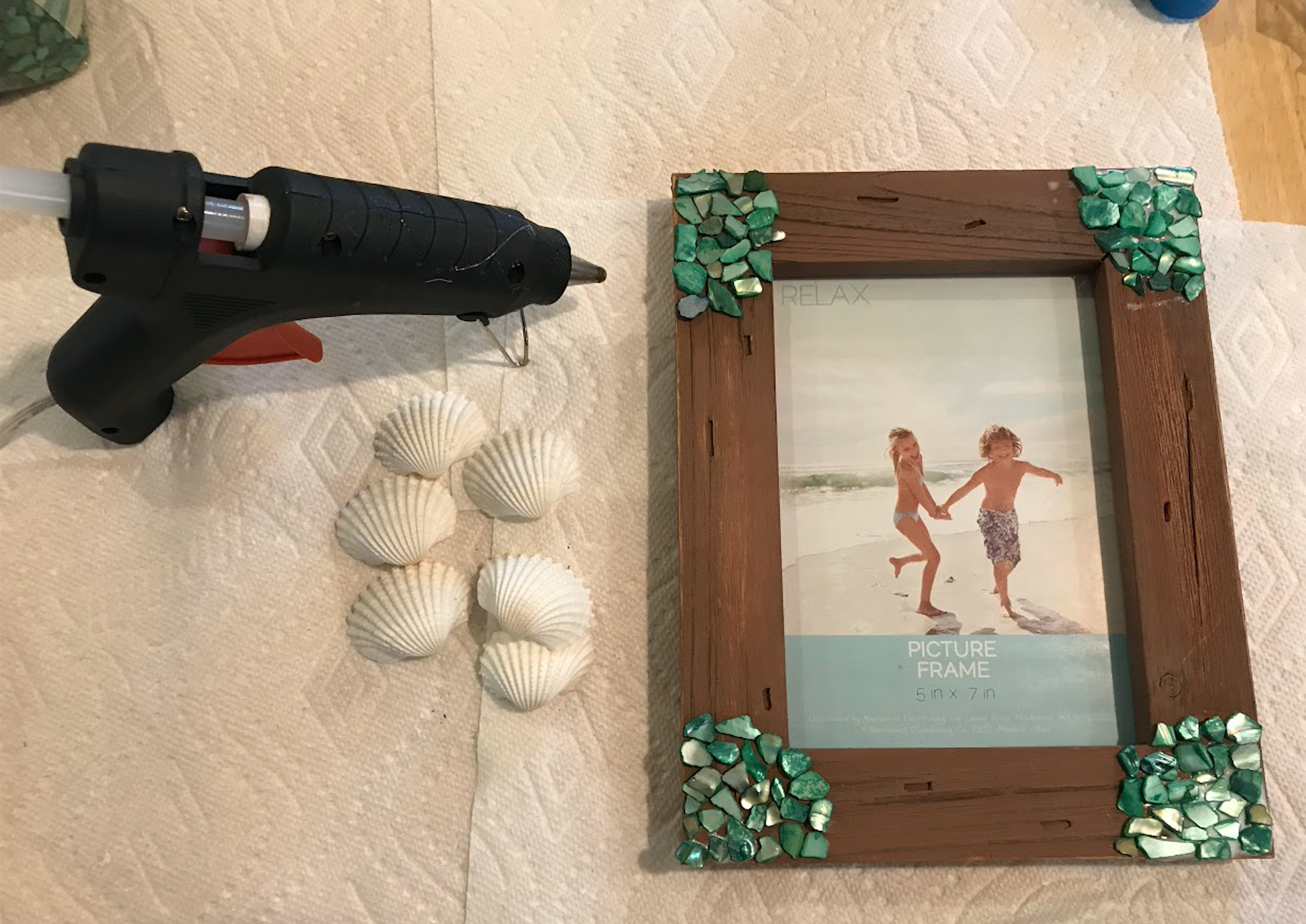 DIY Sea Glass Seashell Frame : 7 Steps (with Pictures) - Instructables