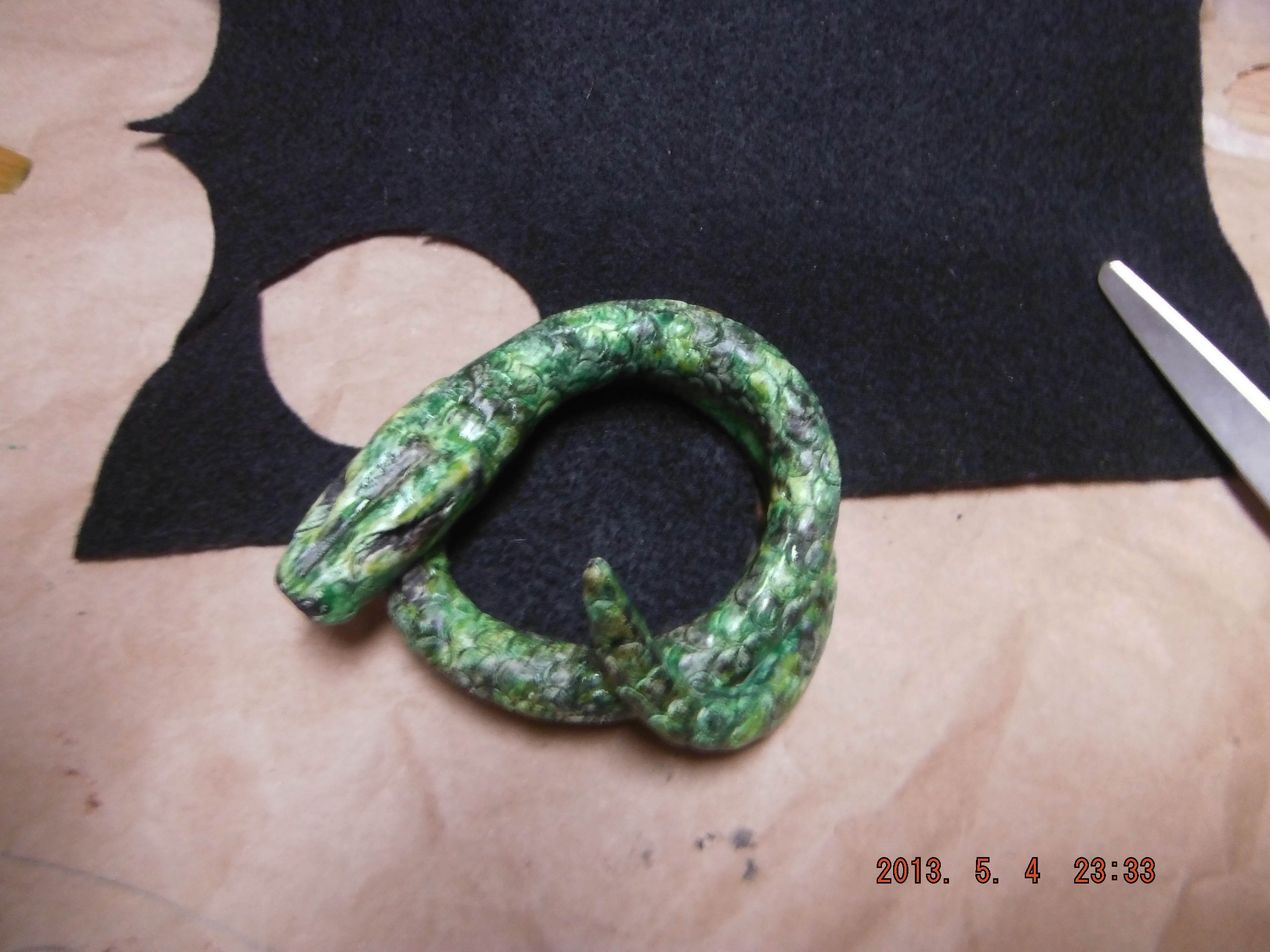 Clay 101: Make a Snake! : 7 Steps - Instructables