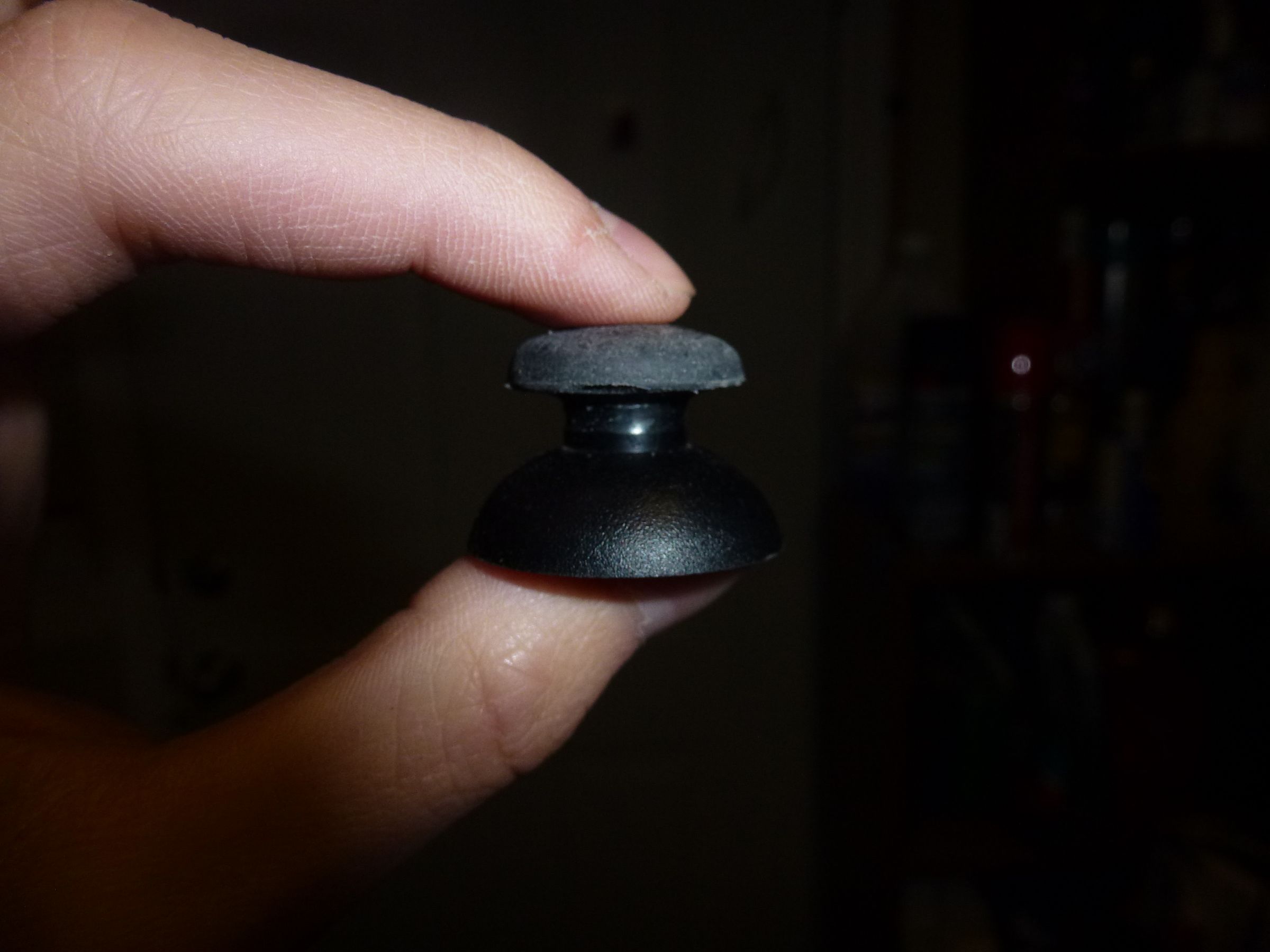 Precision Analog Stick Extender AKA FPS Freek : 5 Steps - Instructables