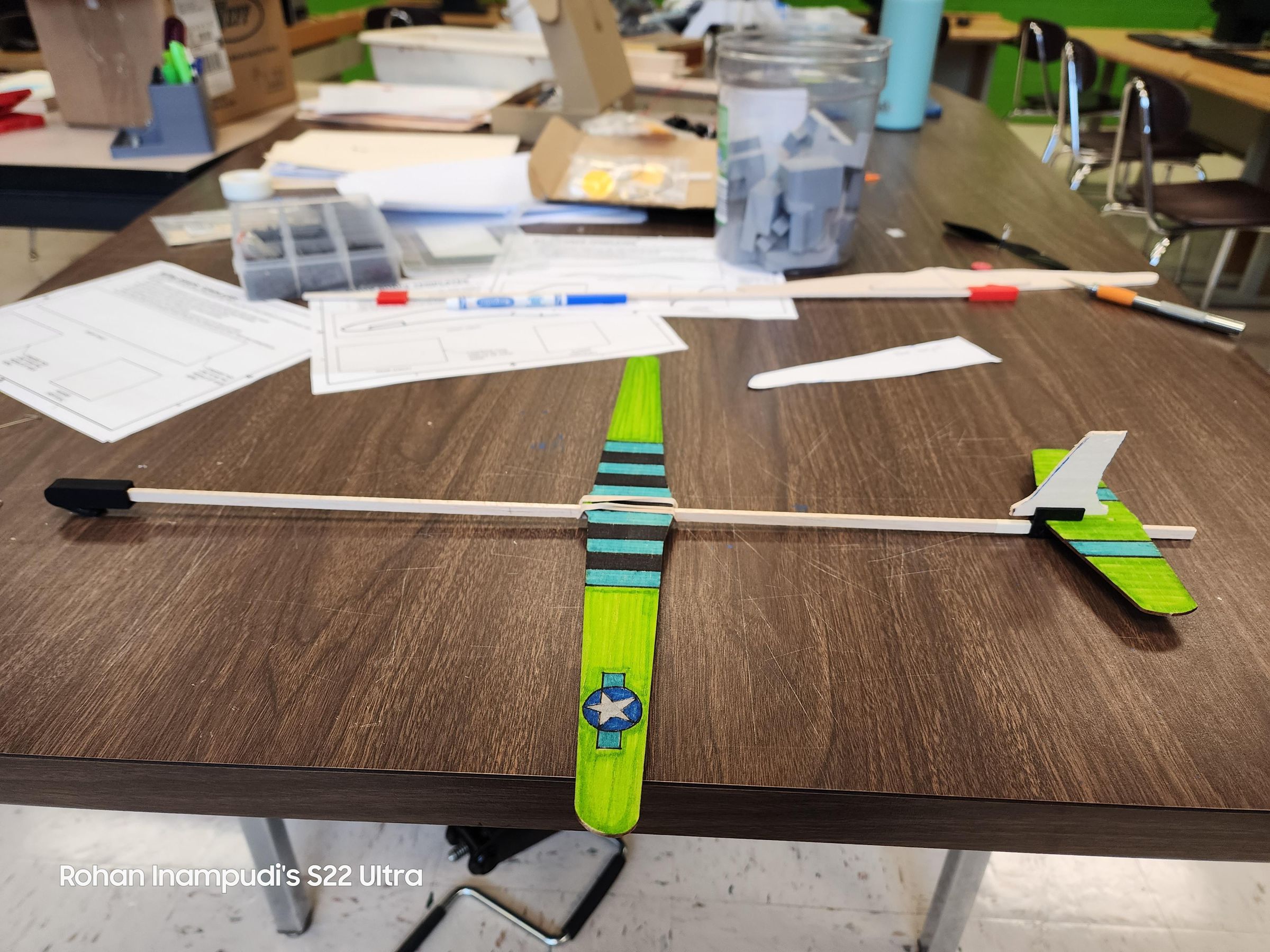 Rubber-Band Powered Balsa Wood Glider : 10 Steps (with Pictures ...