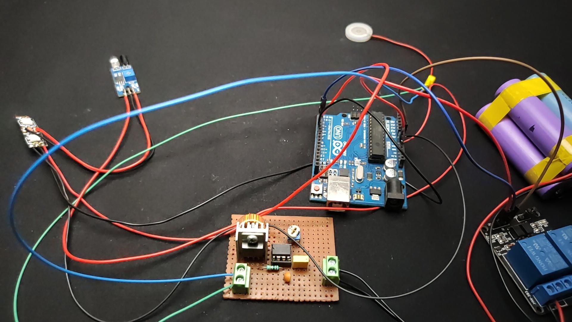SMOKING HALLOWEEN PUMPKIN USING ARDUINO AND IC 555 : 8 Steps (with ...