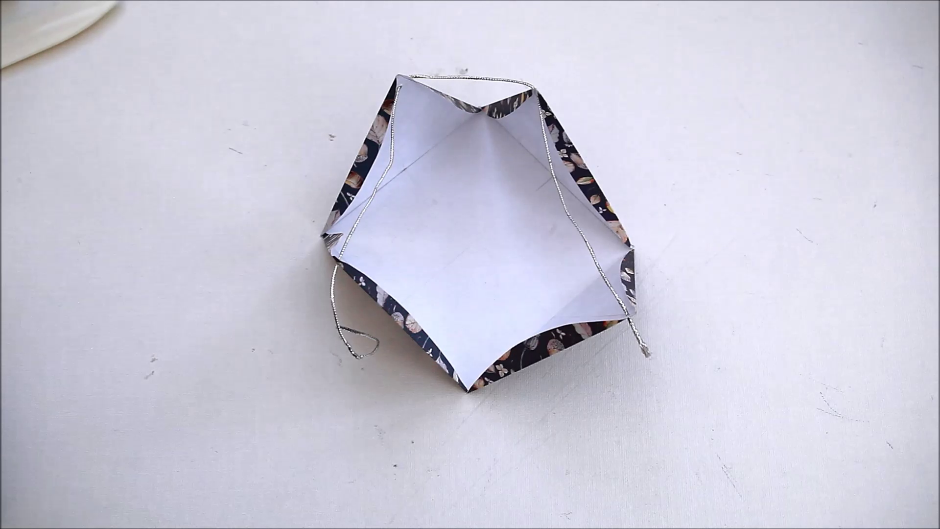 Pyramid Box Tutorial : 5 Steps - Instructables