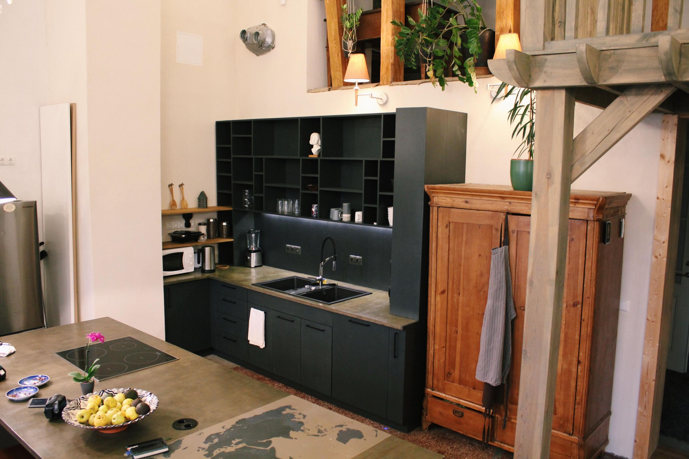 Kitchen With Many Cool Features : 11 Steps (with Pictures) - Instructables