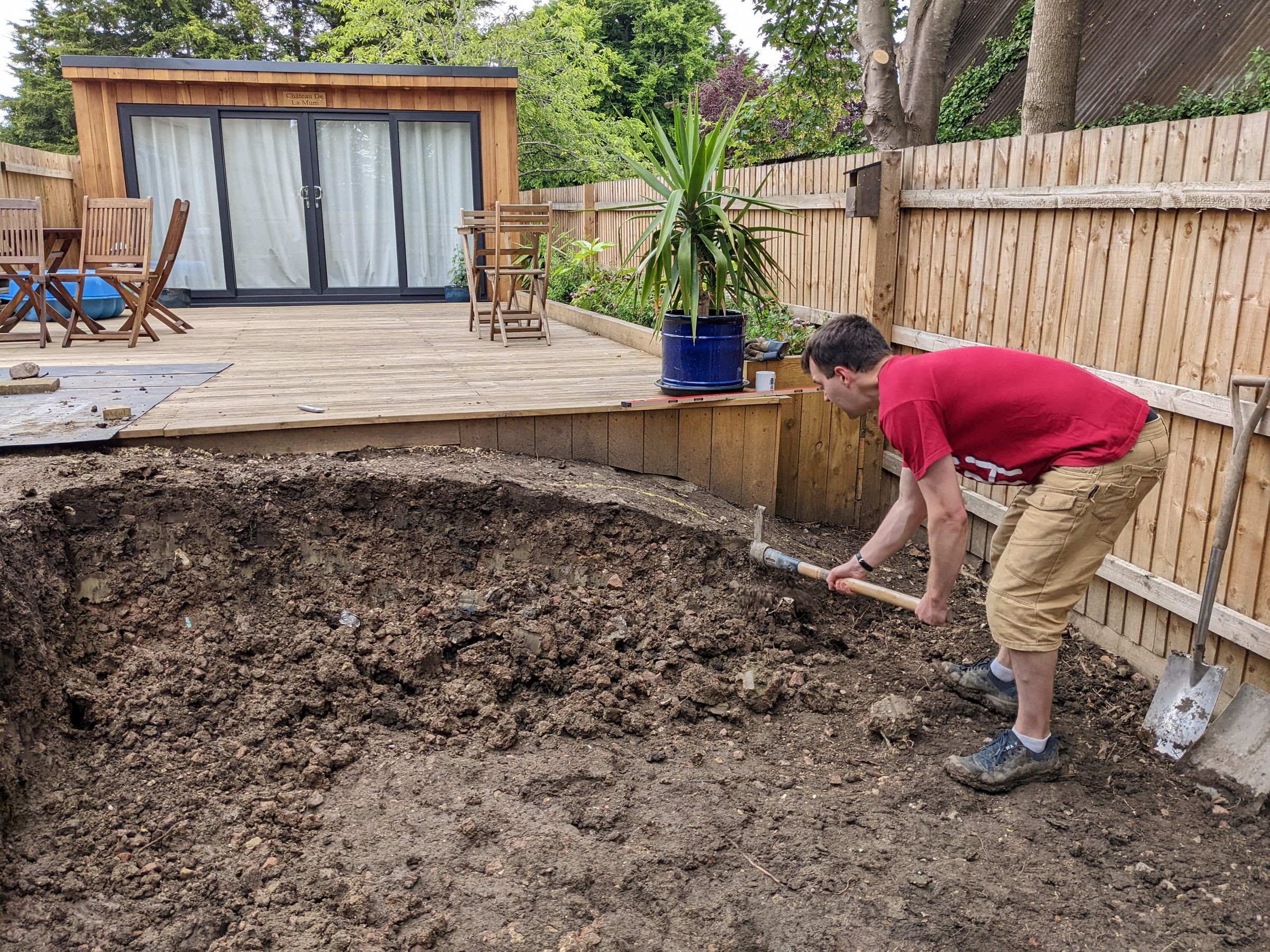 Creating a Beautiful Tiered Garden From a Boring New Build Slope : 8 ...