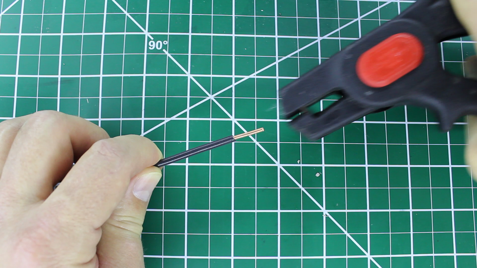 Recommended Tools for Basic Soldering : 6 Steps - Instructables
