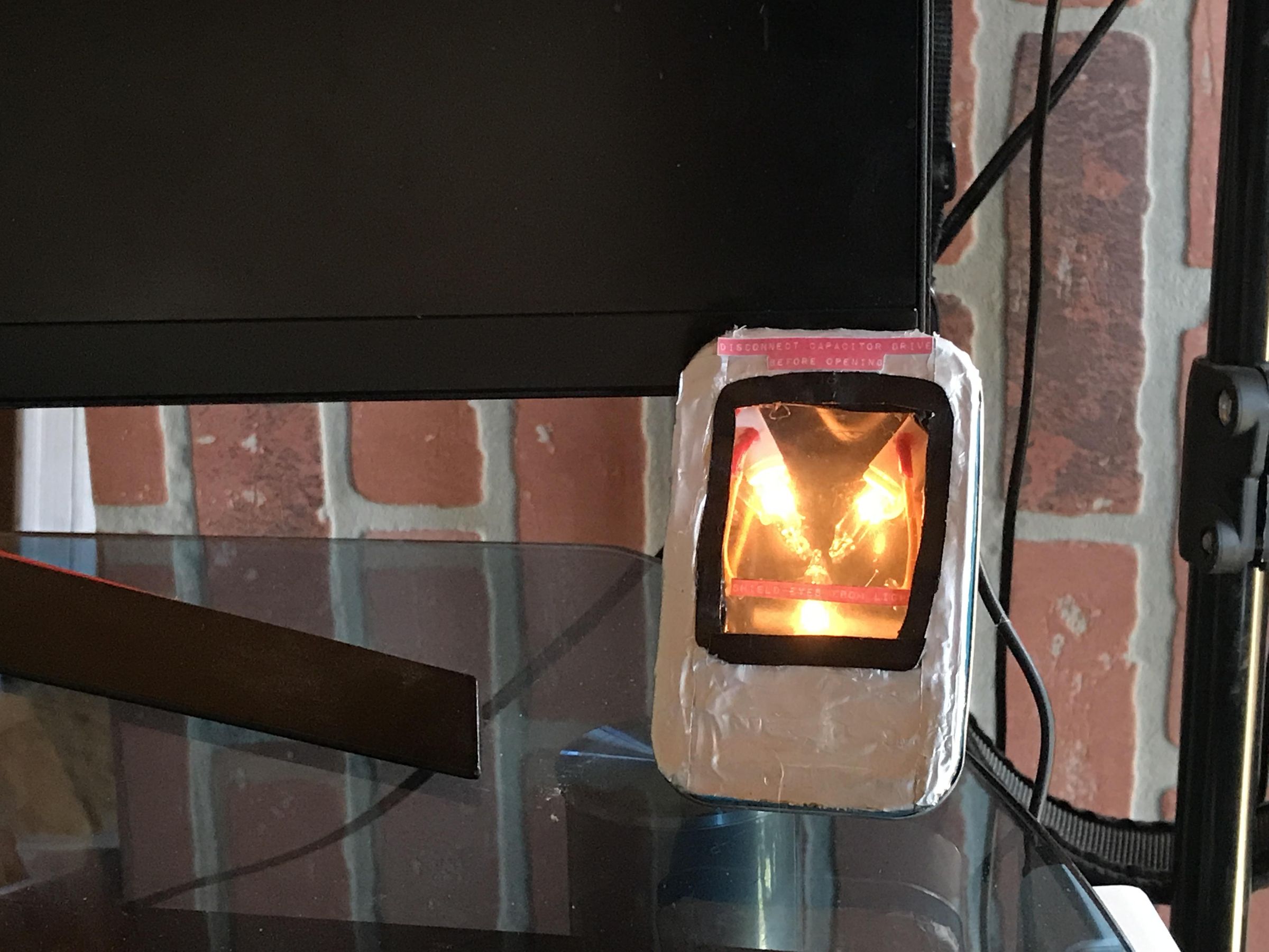 Altoid Flux Capacitor Computer Lamp : 16 Steps (with Pictures ...