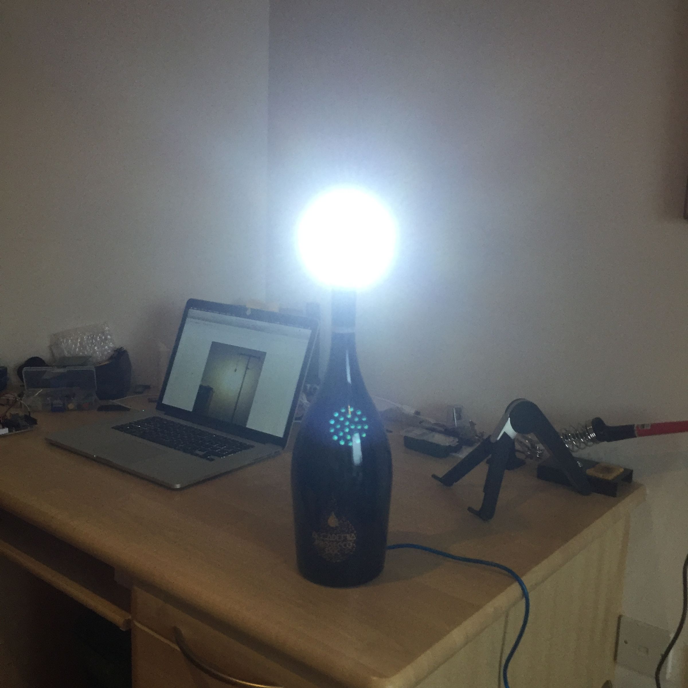 Light Bulbs : 7 Steps - Instructables