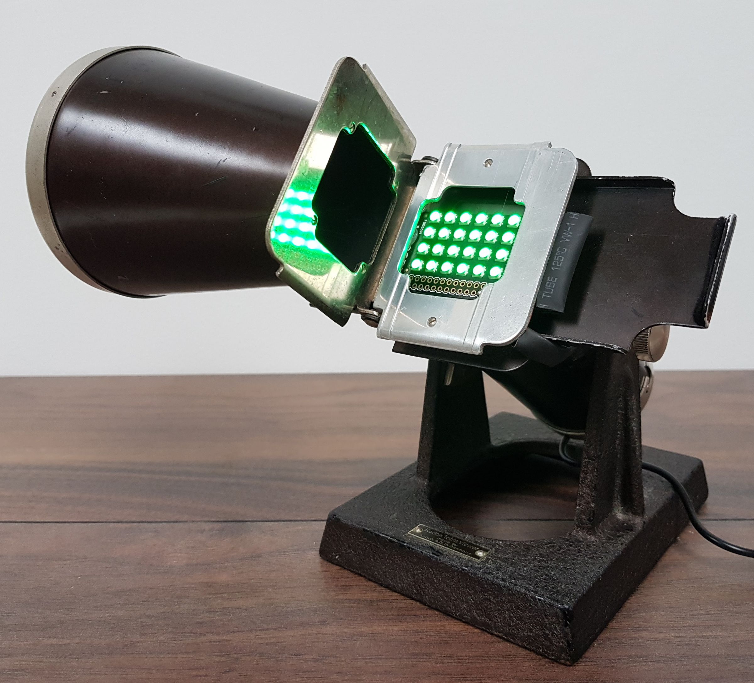1930s Kodak Pi Notification Lamp : 6 Steps (with Pictures) - Instructables