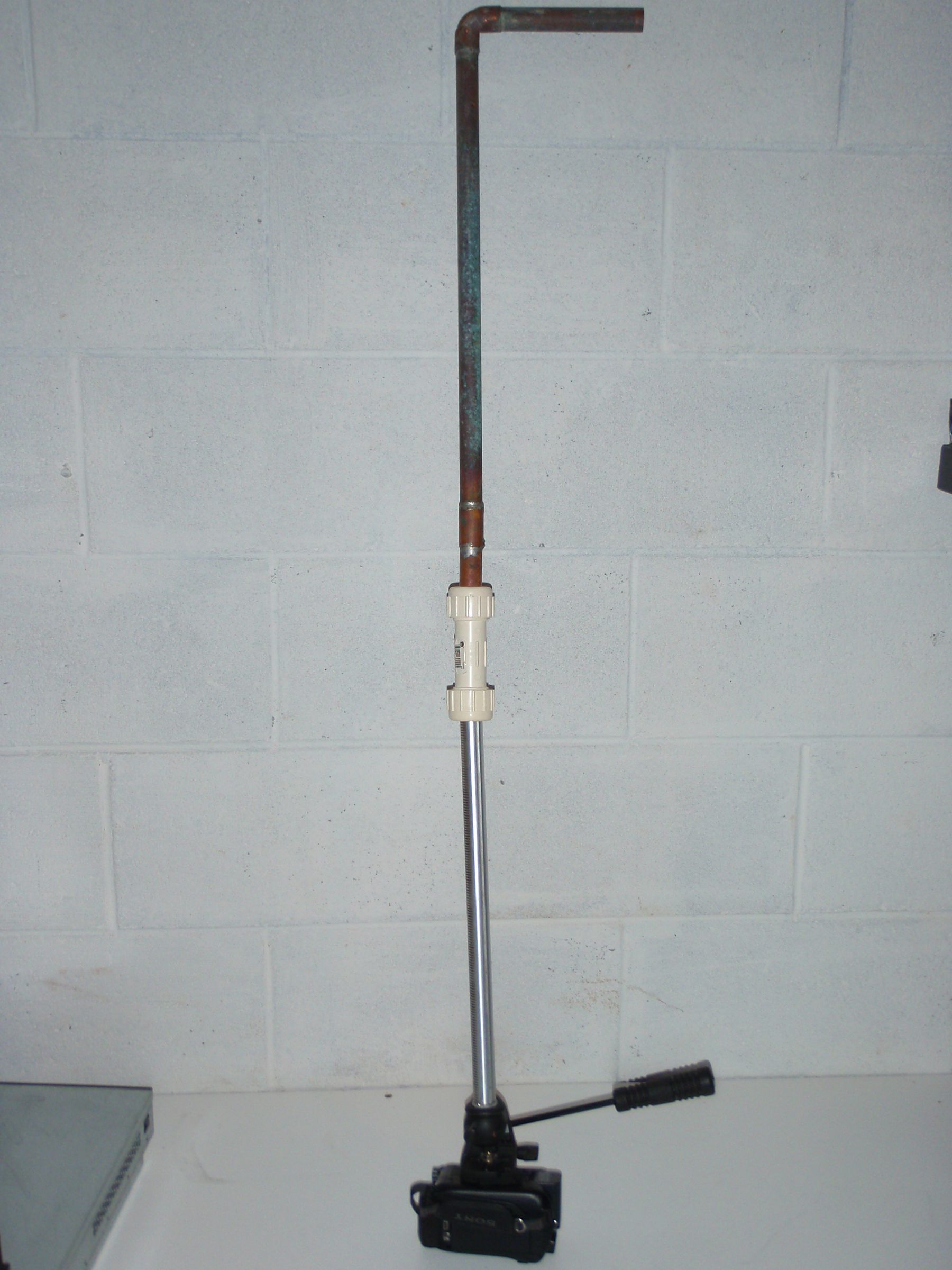 Camcorder Floor Shot Pole : 3 Steps - Instructables