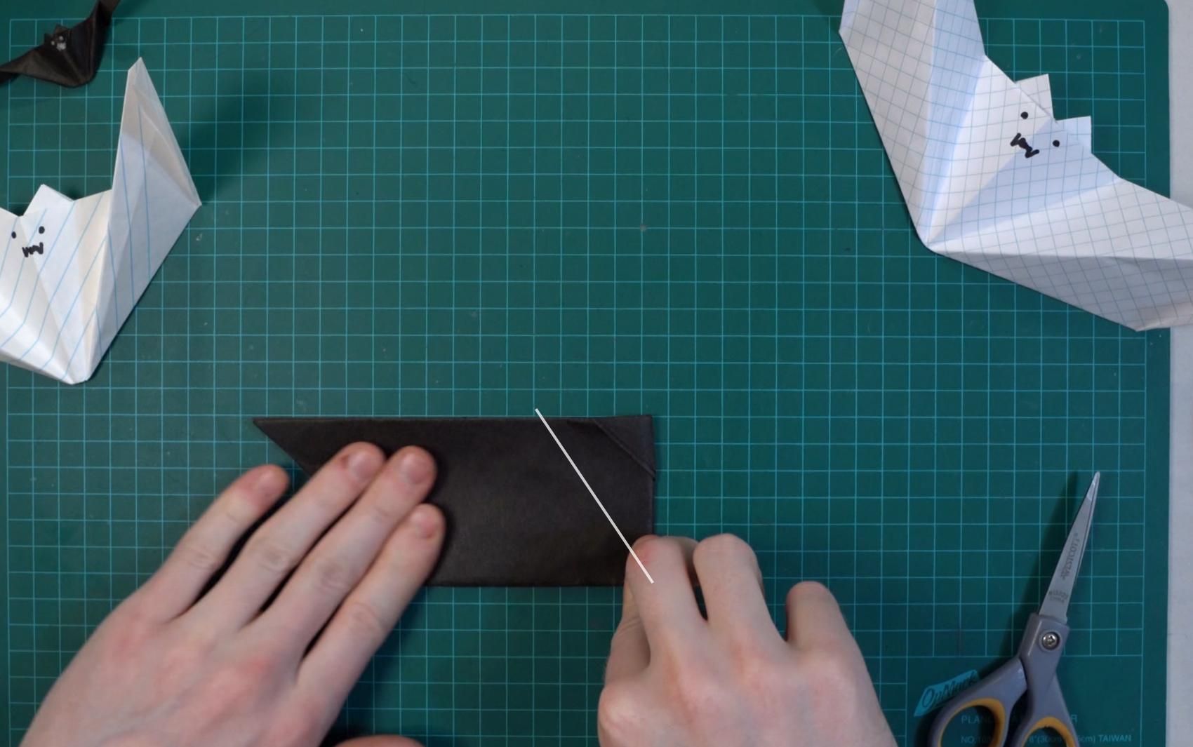 How to Make a Origami Bats : 7 Steps (with Pictures) - Instructables