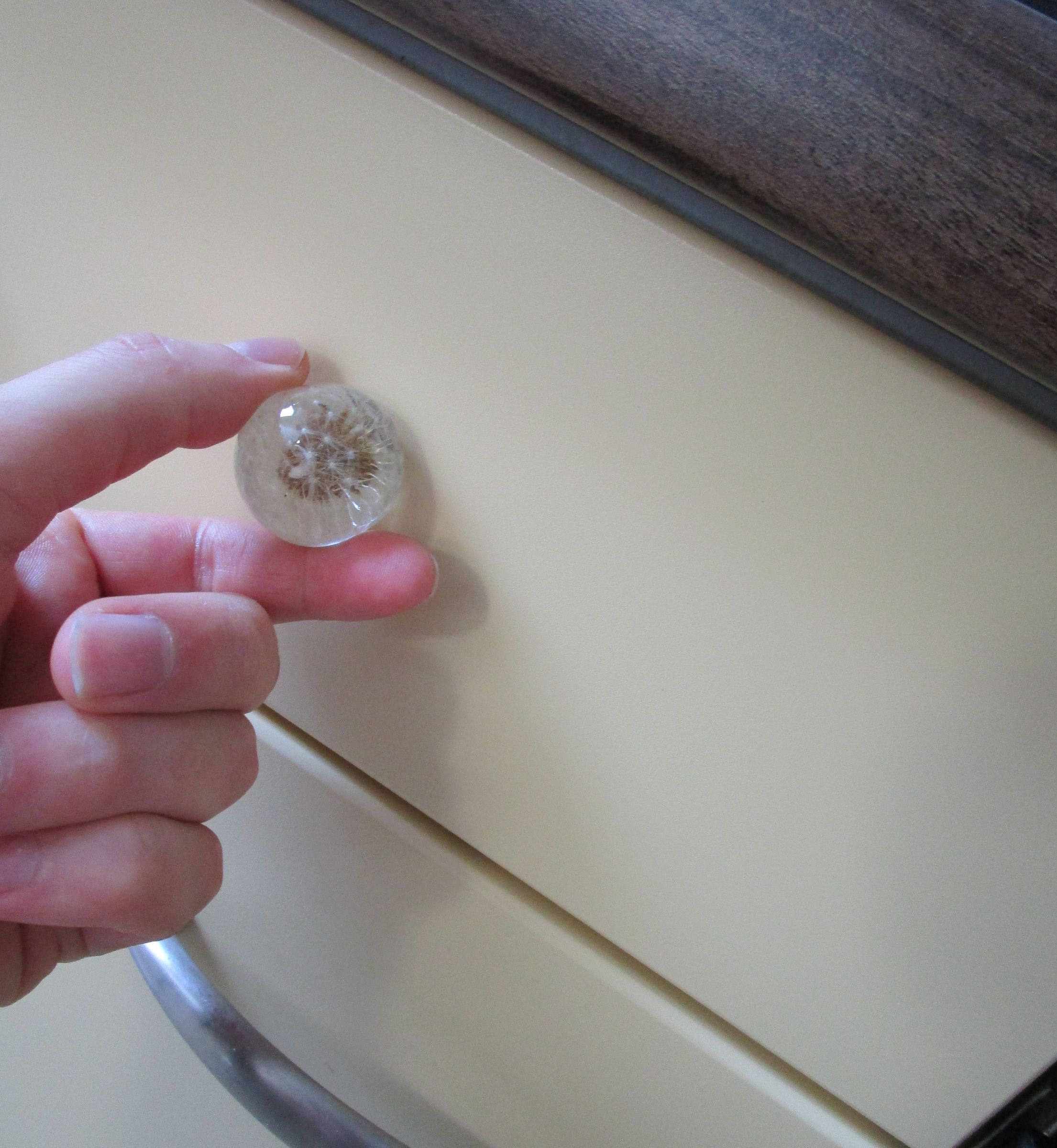 Epoxy Flower Drawer Knob : 5 Steps (with Pictures) - Instructables