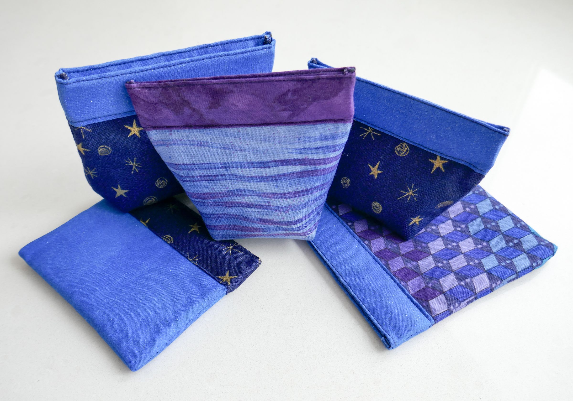 Transform Broken Measuring Tape to Coin Purse : 10 Steps (with Pictures ...