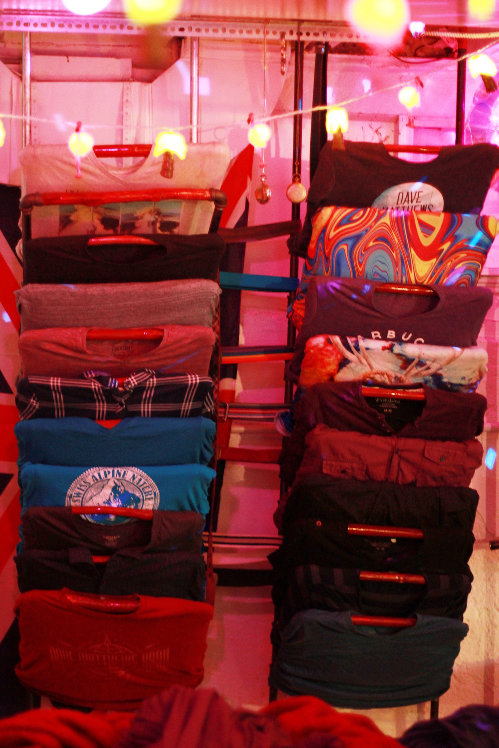 Shirt Rack Alt-Closet : 5 Steps (with Pictures) - Instructables