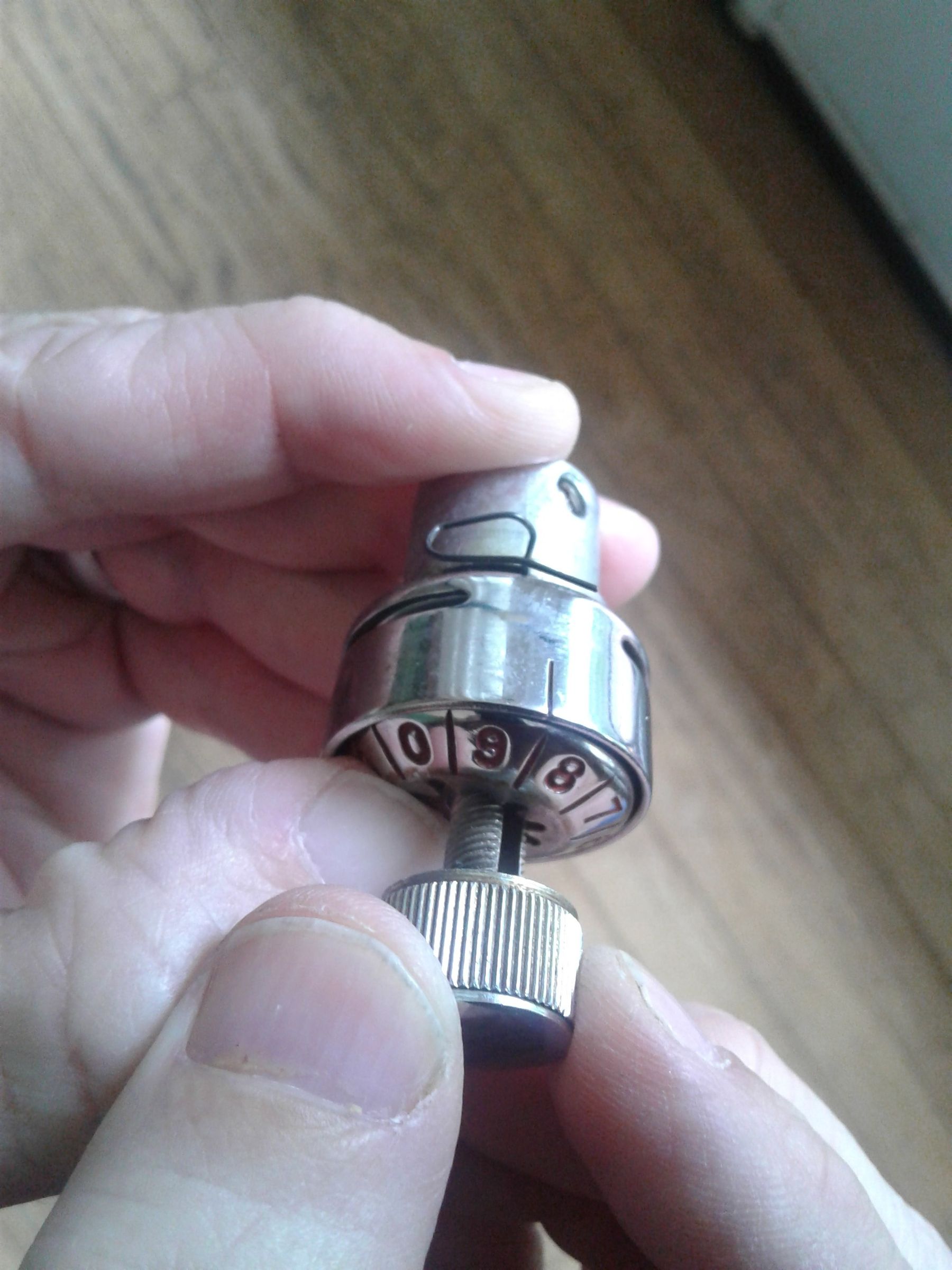 Sewing Machine Upper Tension Regulator Overhaul : 5 Steps - Instructables