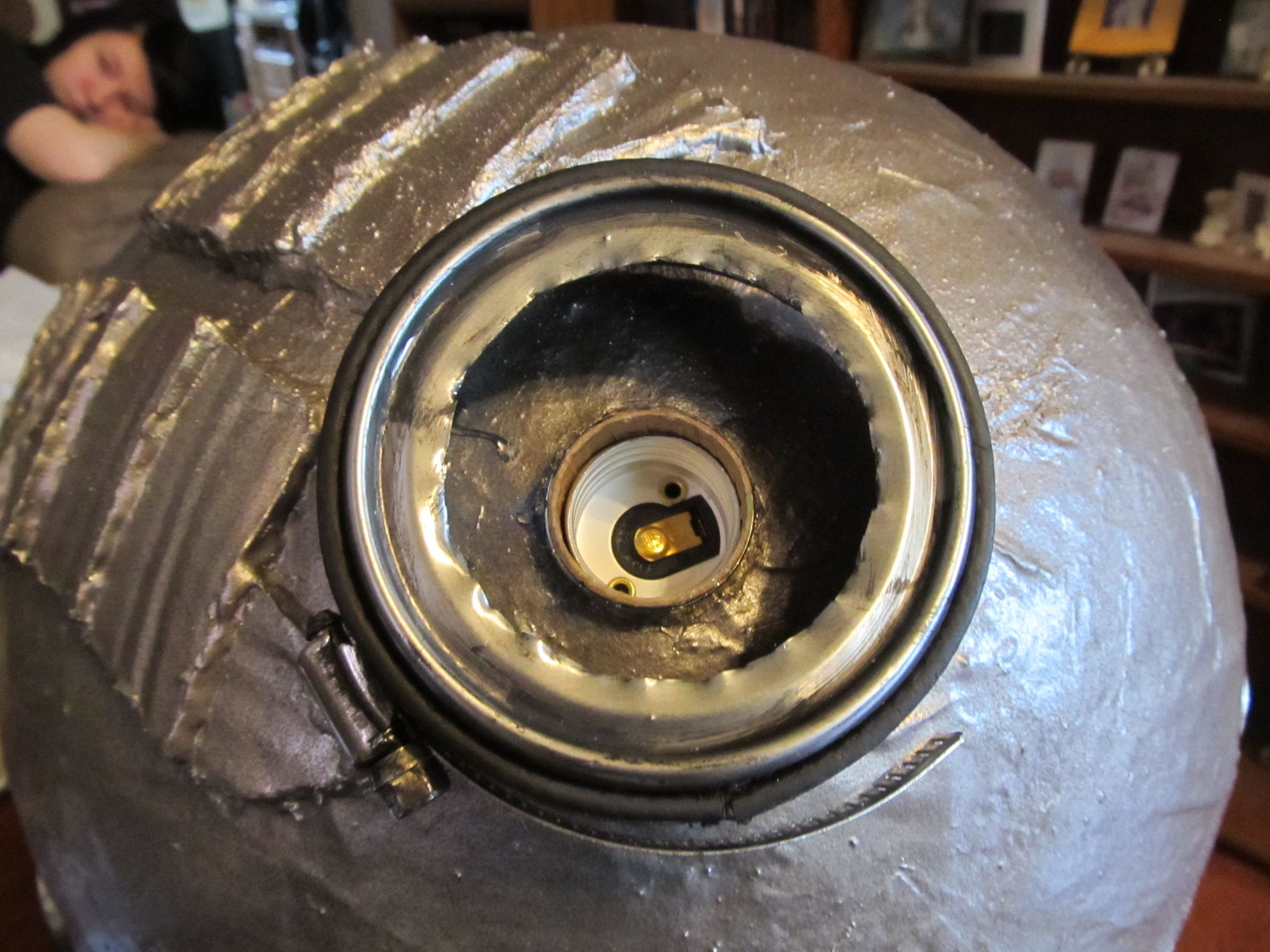 How To: Big Sister, Bioshock 2 Helmet/Lamp : 14 Steps (with Pictures ...