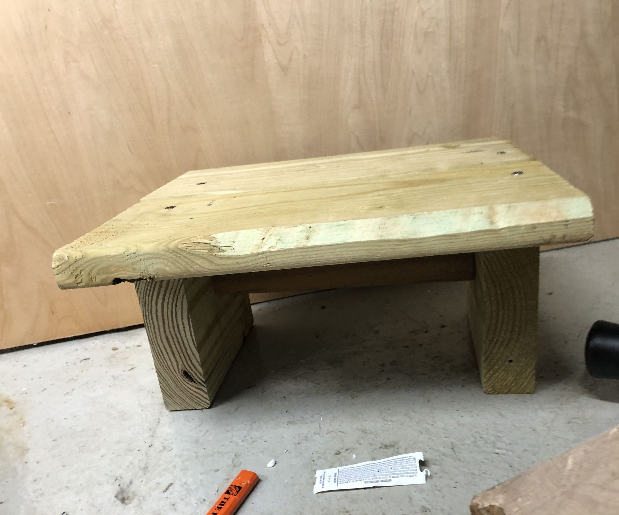 Easy Stool! : 5 Steps - Instructables