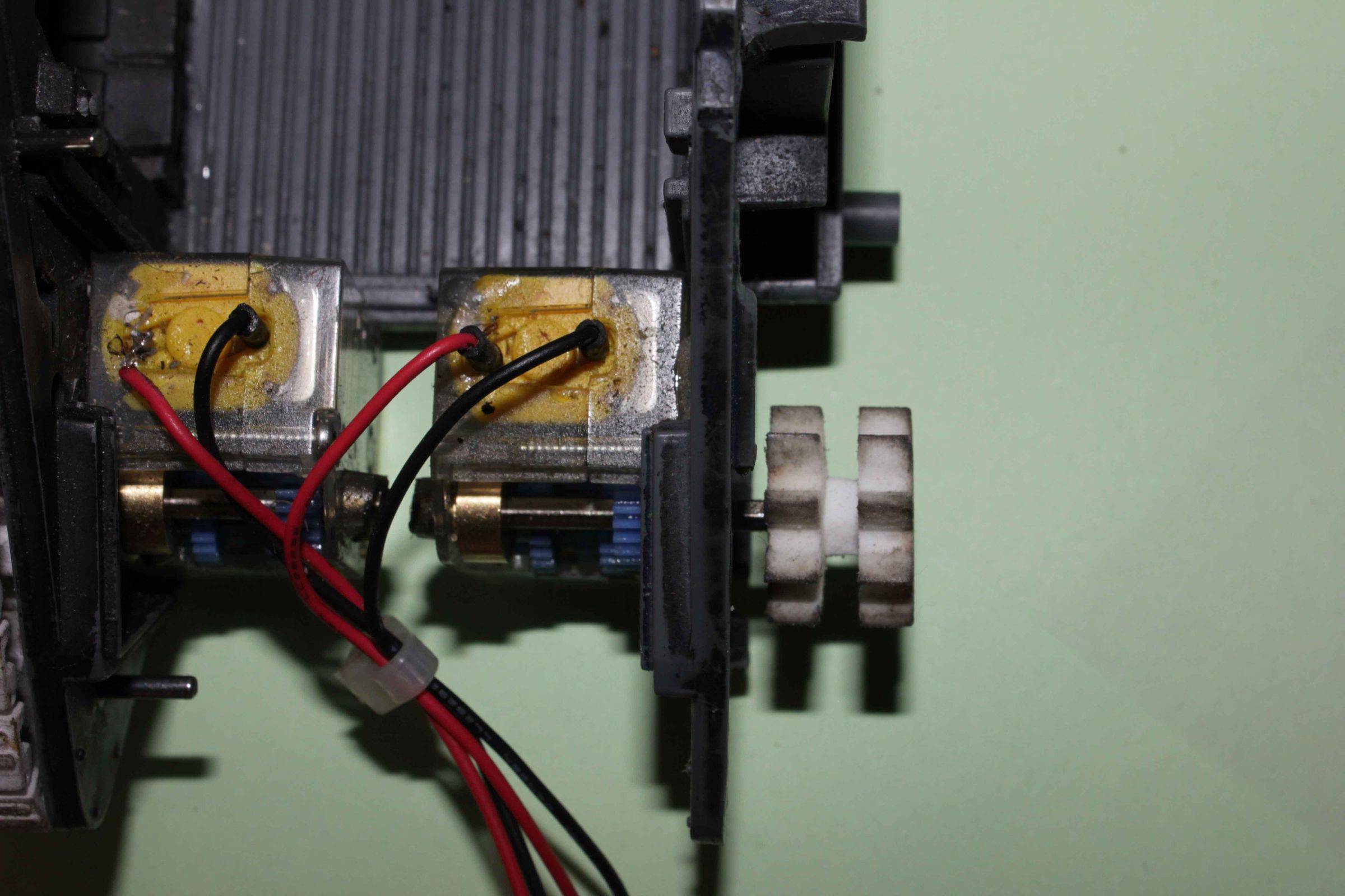 Motorising Any Model : 5 Steps (with Pictures) - Instructables