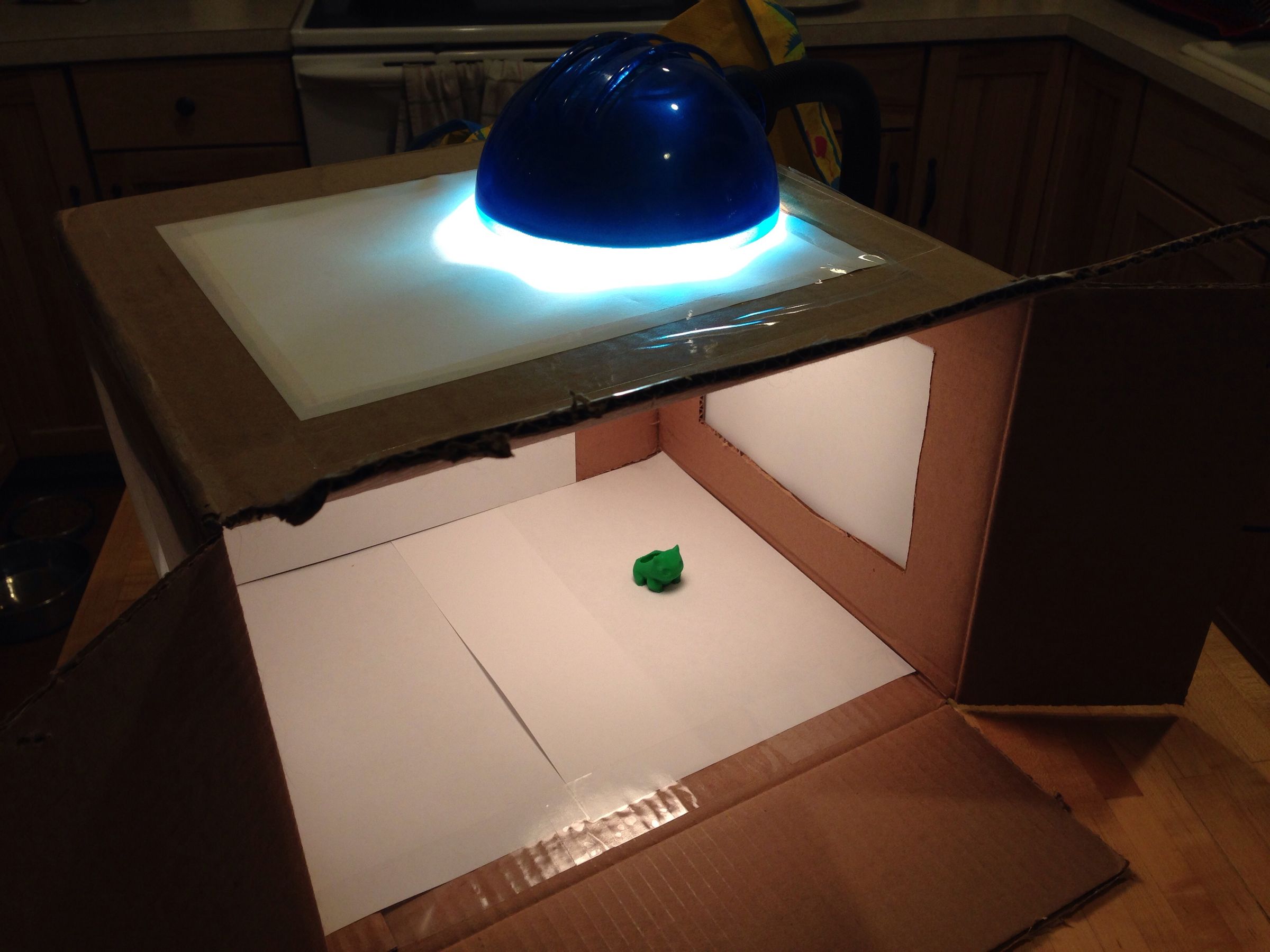Light Box From Cardboard Box : 3 Steps (with Pictures) - Instructables