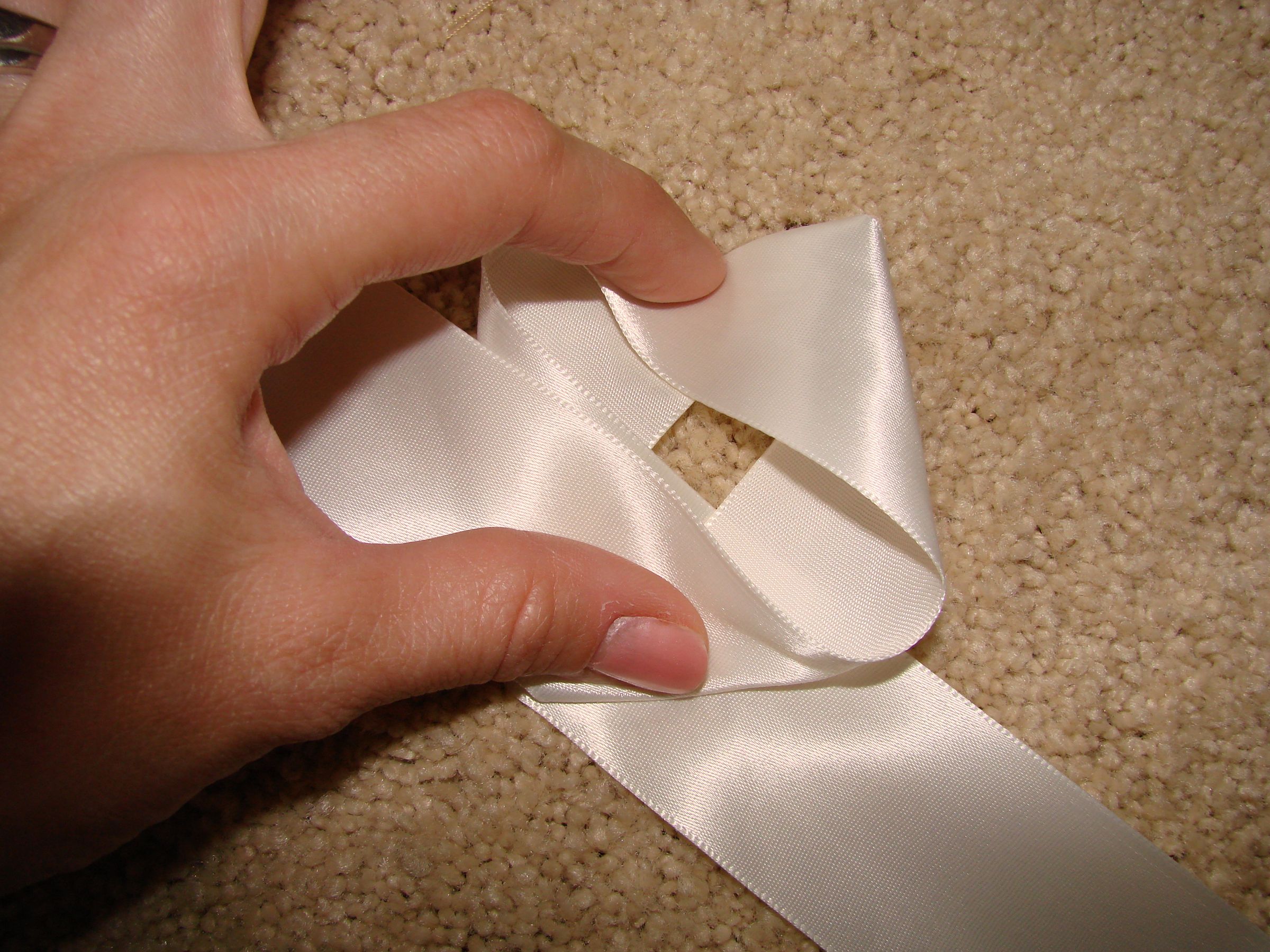 Heirloom Ribbon Bouquet : 6 Steps (with Pictures) - Instructables