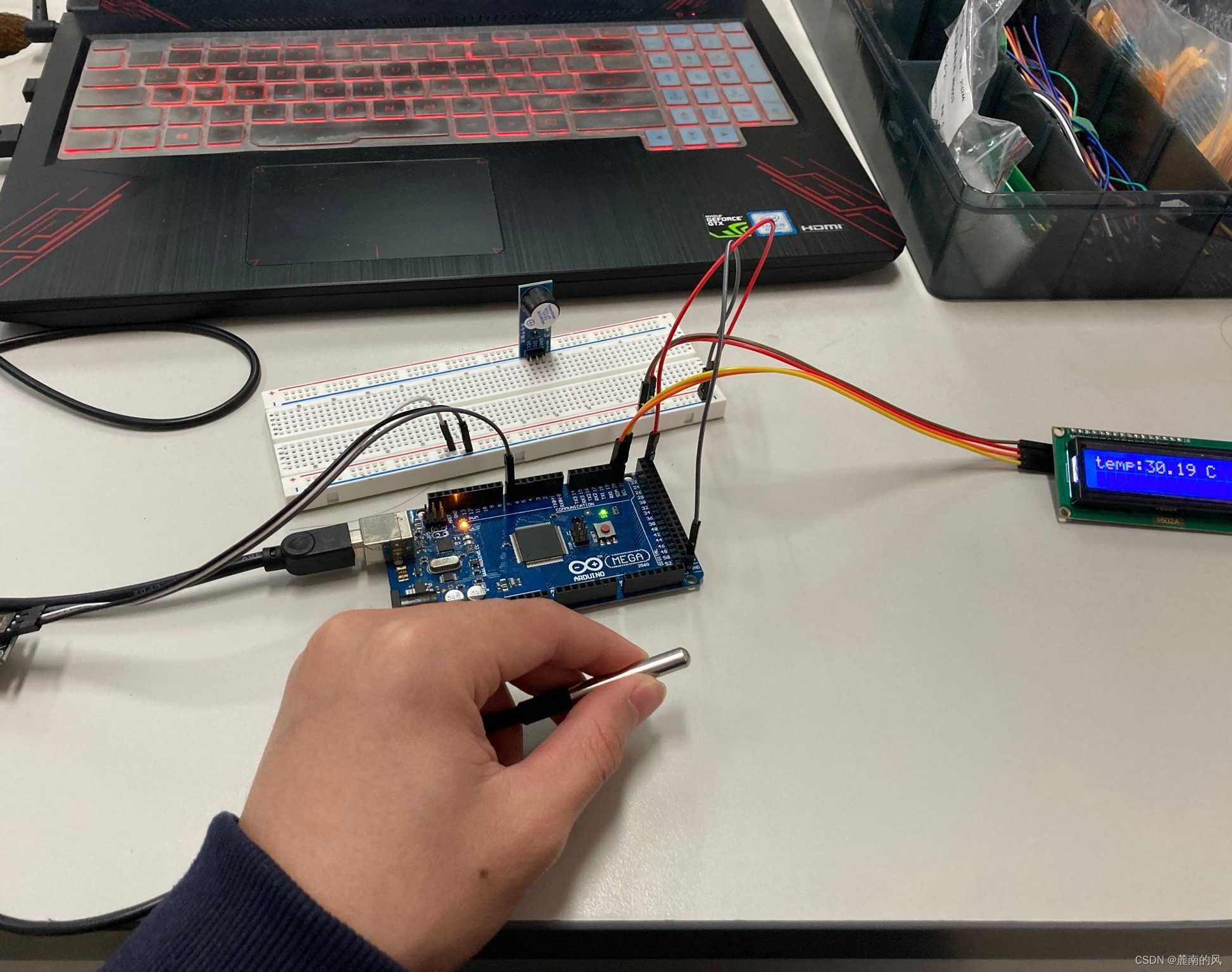 Arduino+DS18B20 Temperature Sensor (buzzer Alarm) : 6 Steps - Instructables