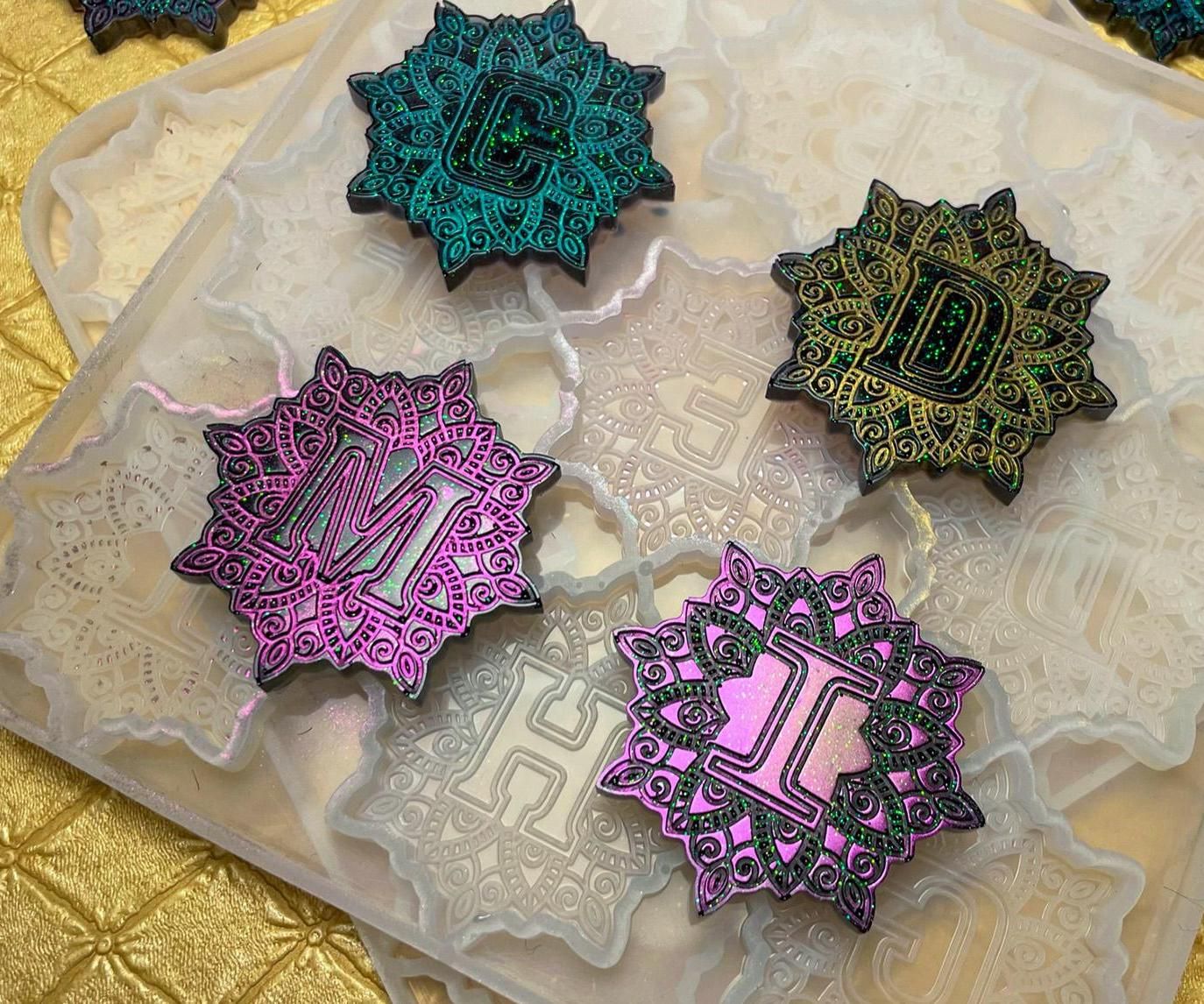 How to Make Decorative Resin Letters : 6 Steps - Instructables