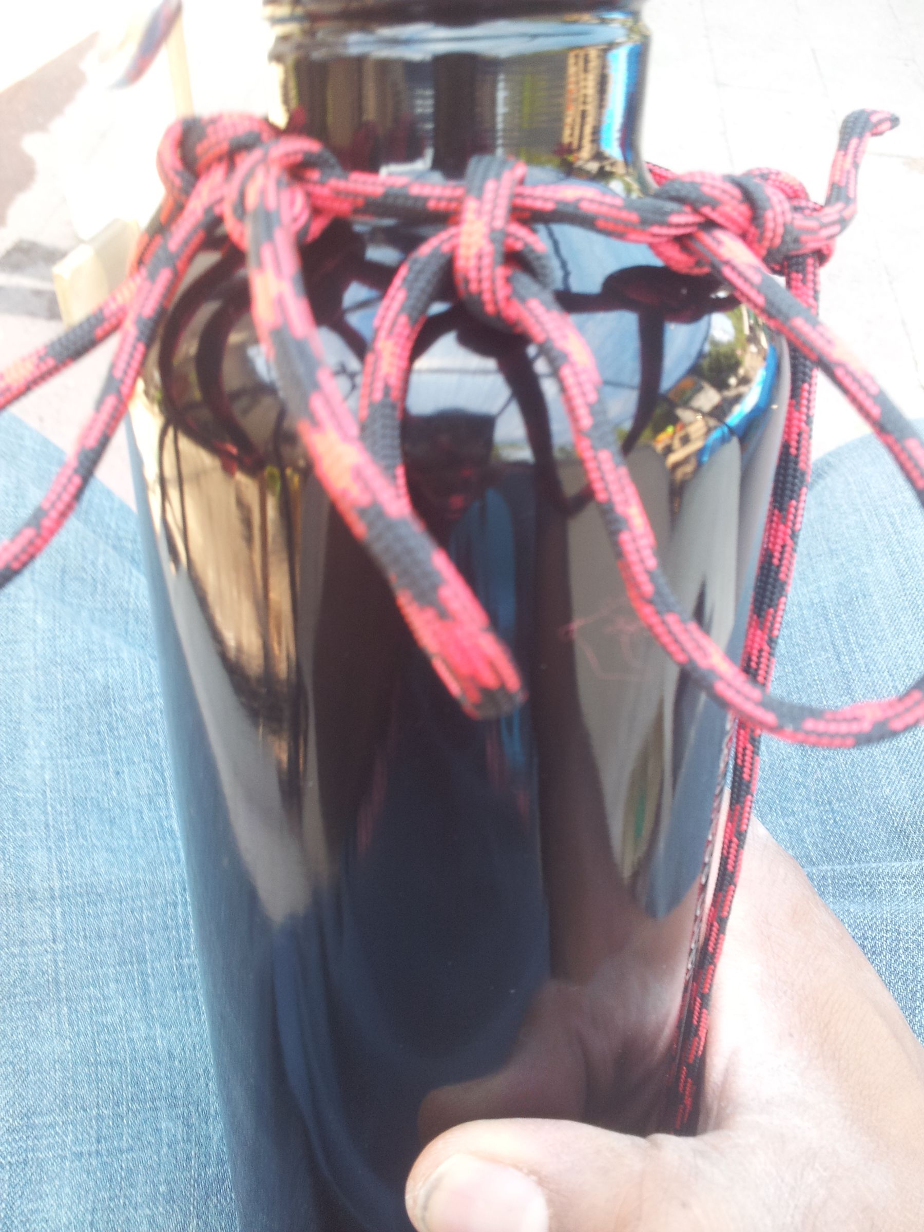 Easiest Water Bottle Net : 5 Steps - Instructables