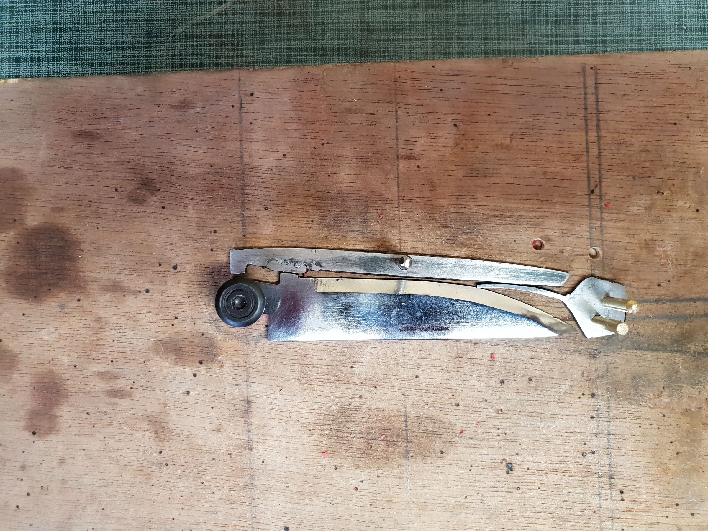 Folding Lock Knife. or Is It 'locking Fold Knife'? : 10 Steps (with ...