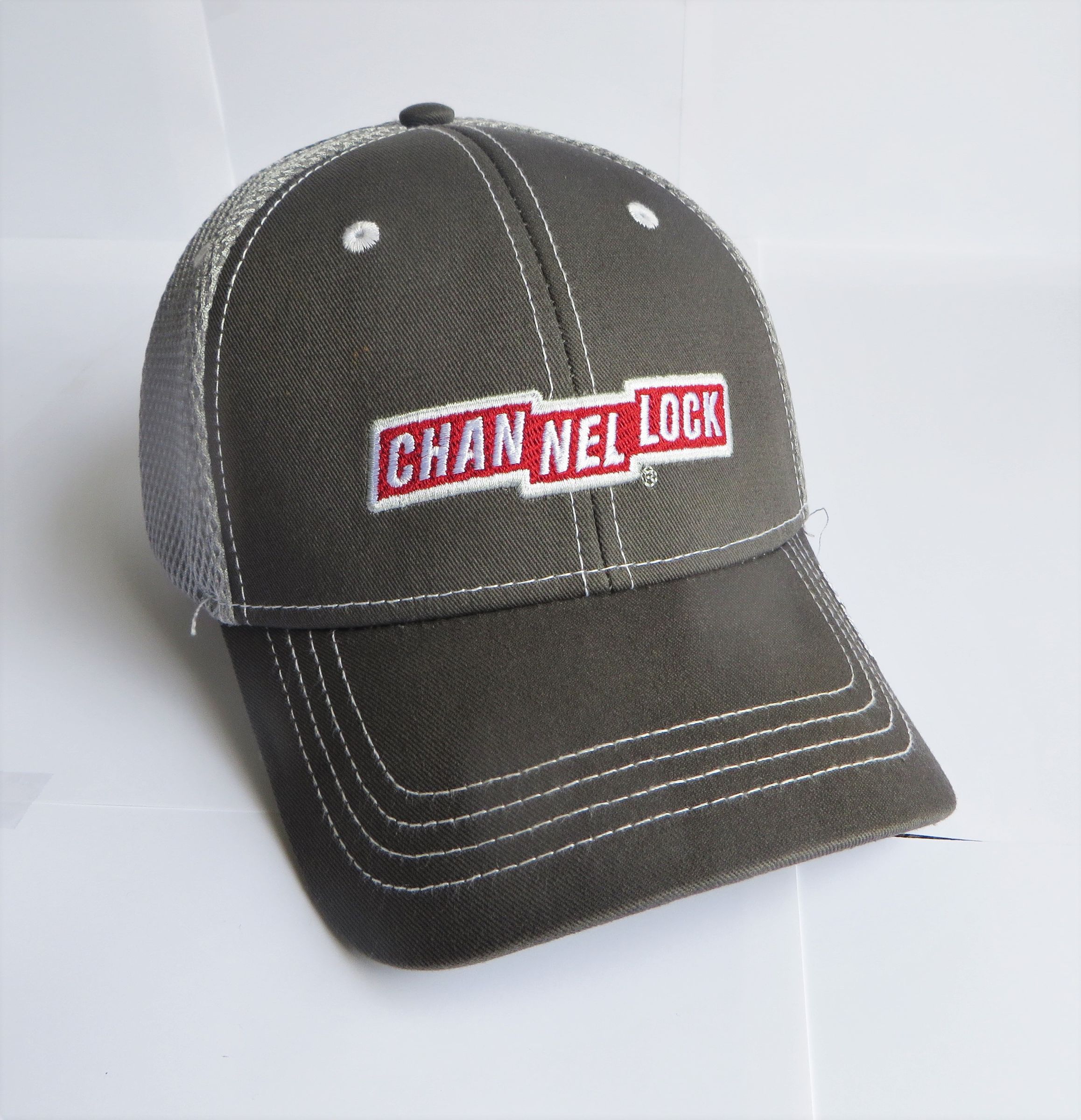 Cap With a Small Hidden Pocket in Which to Store Money : 3 Steps (with ...