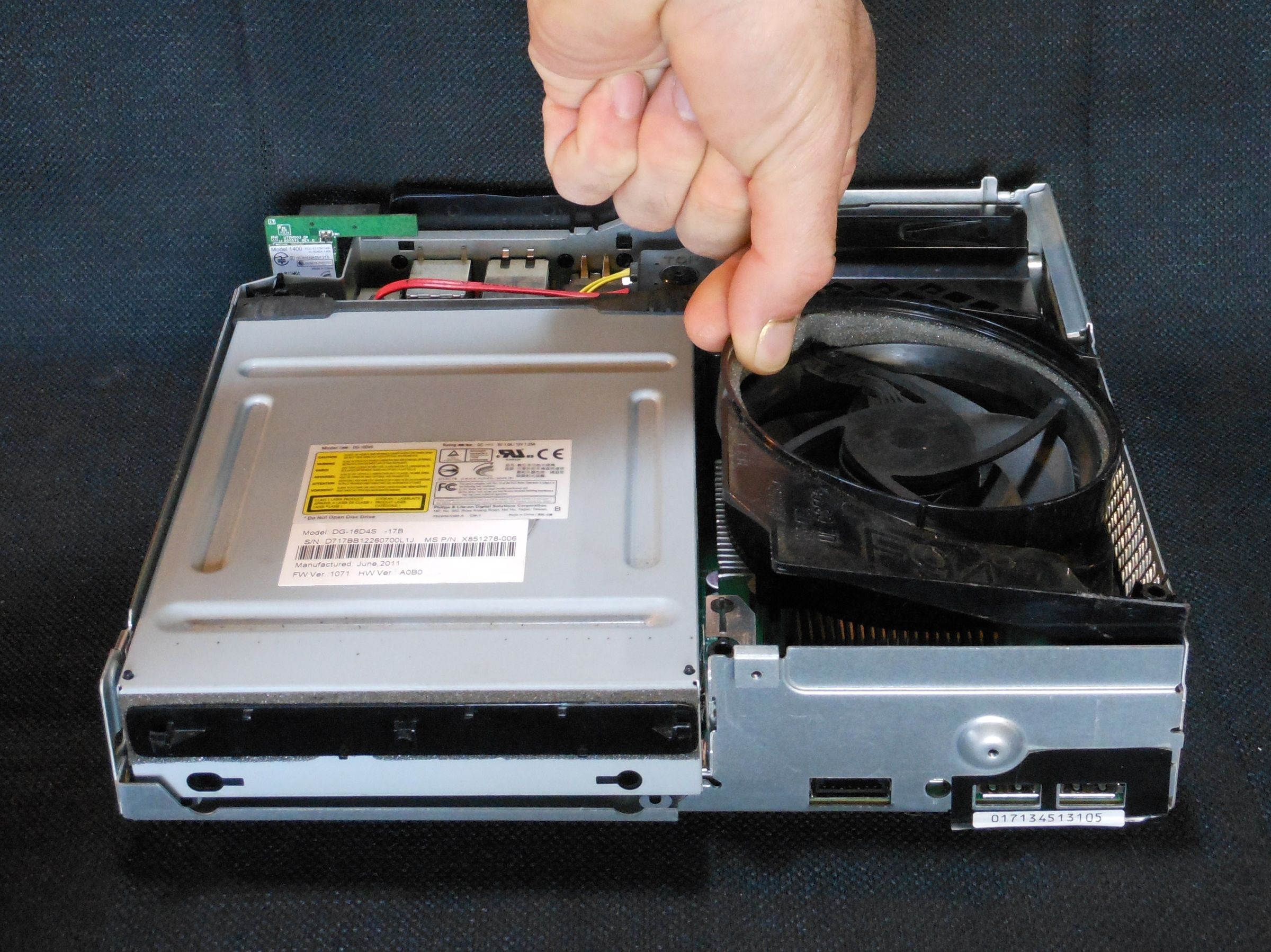 Iron Man DIY XBOX 360 Case Mod : 5 Steps - Instructables