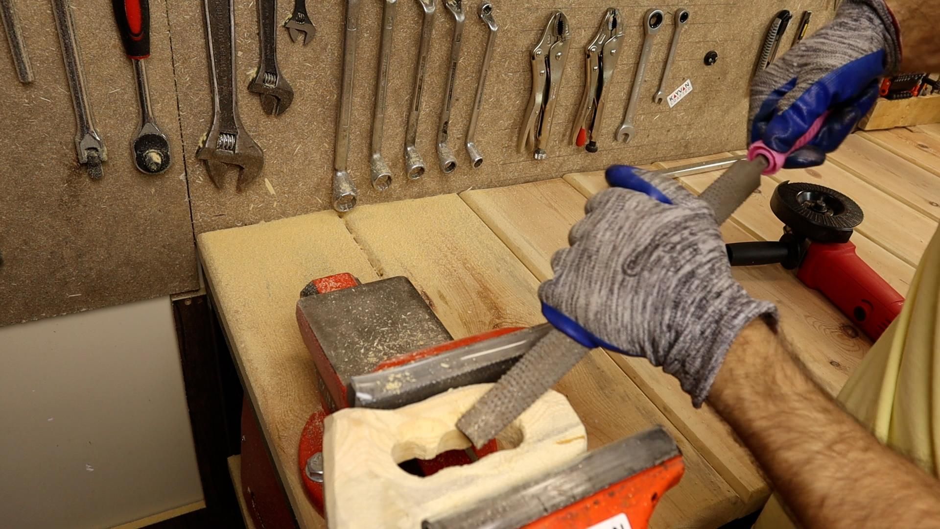 Hacksaw Handle : 4 Steps (with Pictures) - Instructables