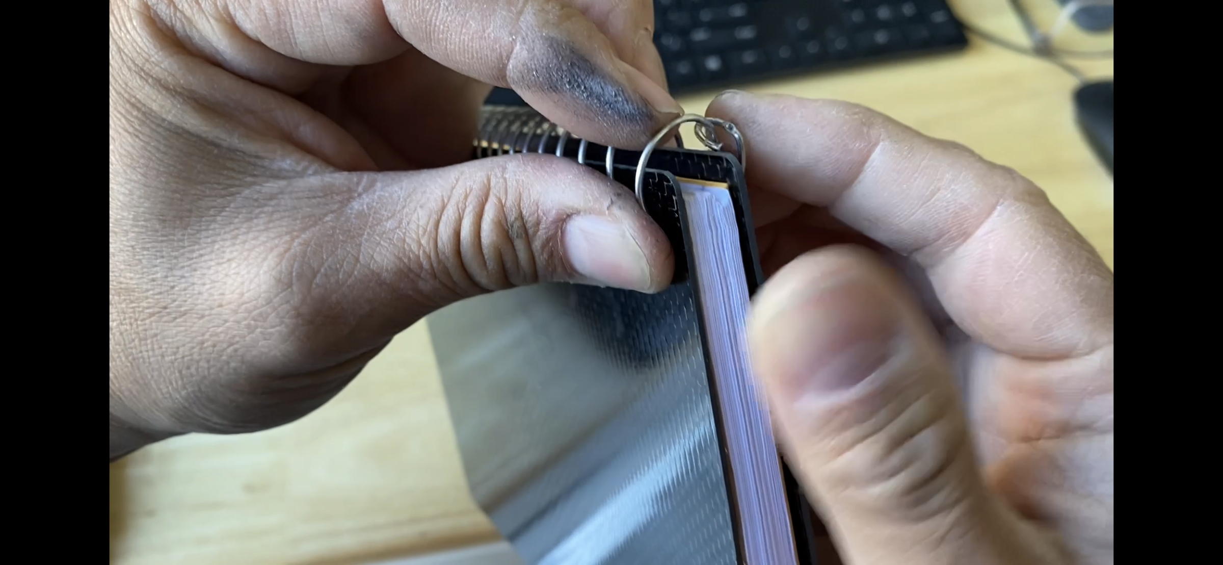 Carbon Fiber Notebook Cover : 7 Steps (with Pictures) - Instructables