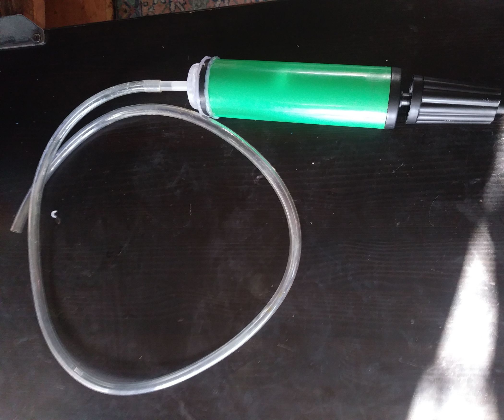Super Easy Vacuum Pump : 5 Steps - Instructables