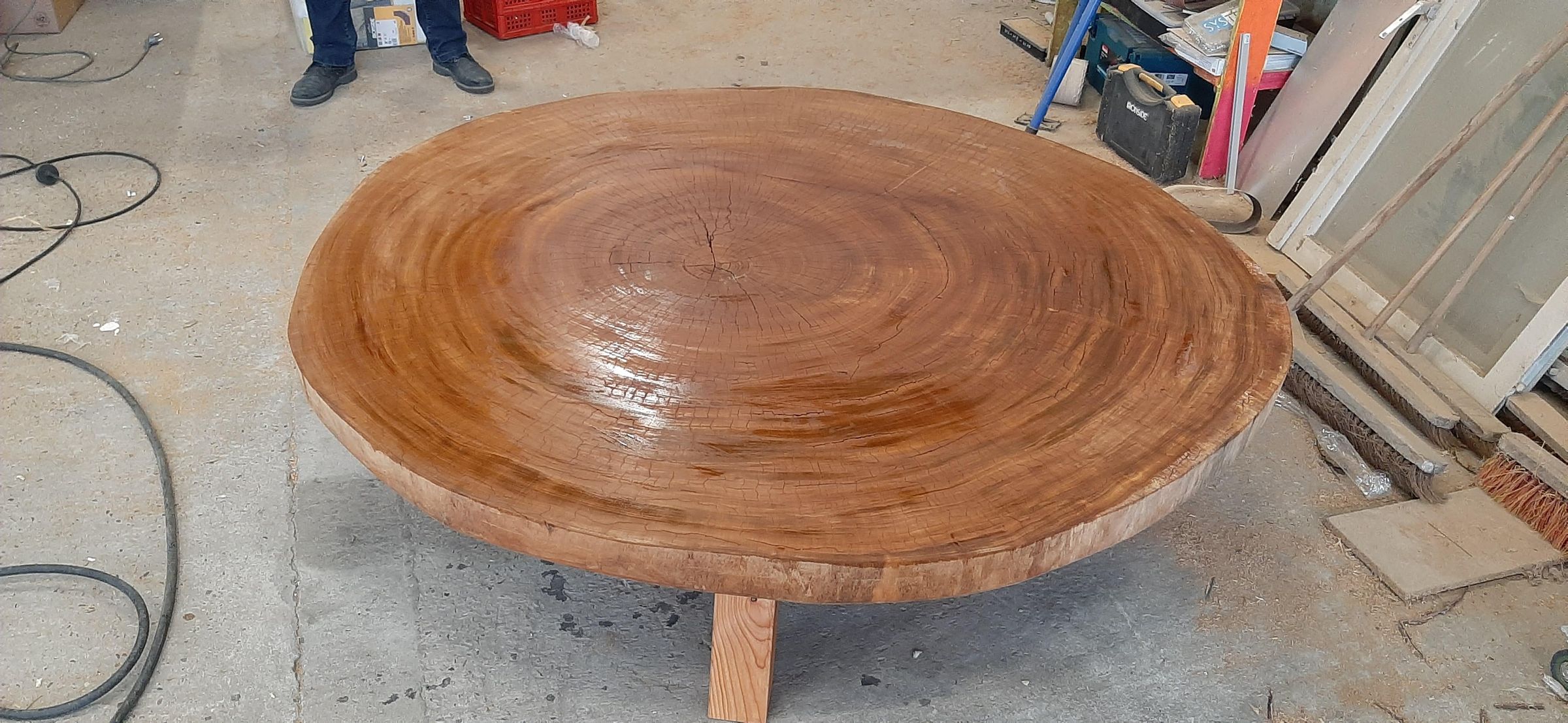 Tree Slab Lounge Table With Rgb Led Lights : 5 Steps (with Pictures ...