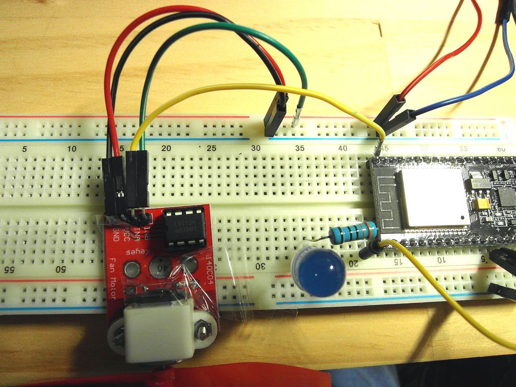 ESP32 and DC Motors Tutorial | Trybotics