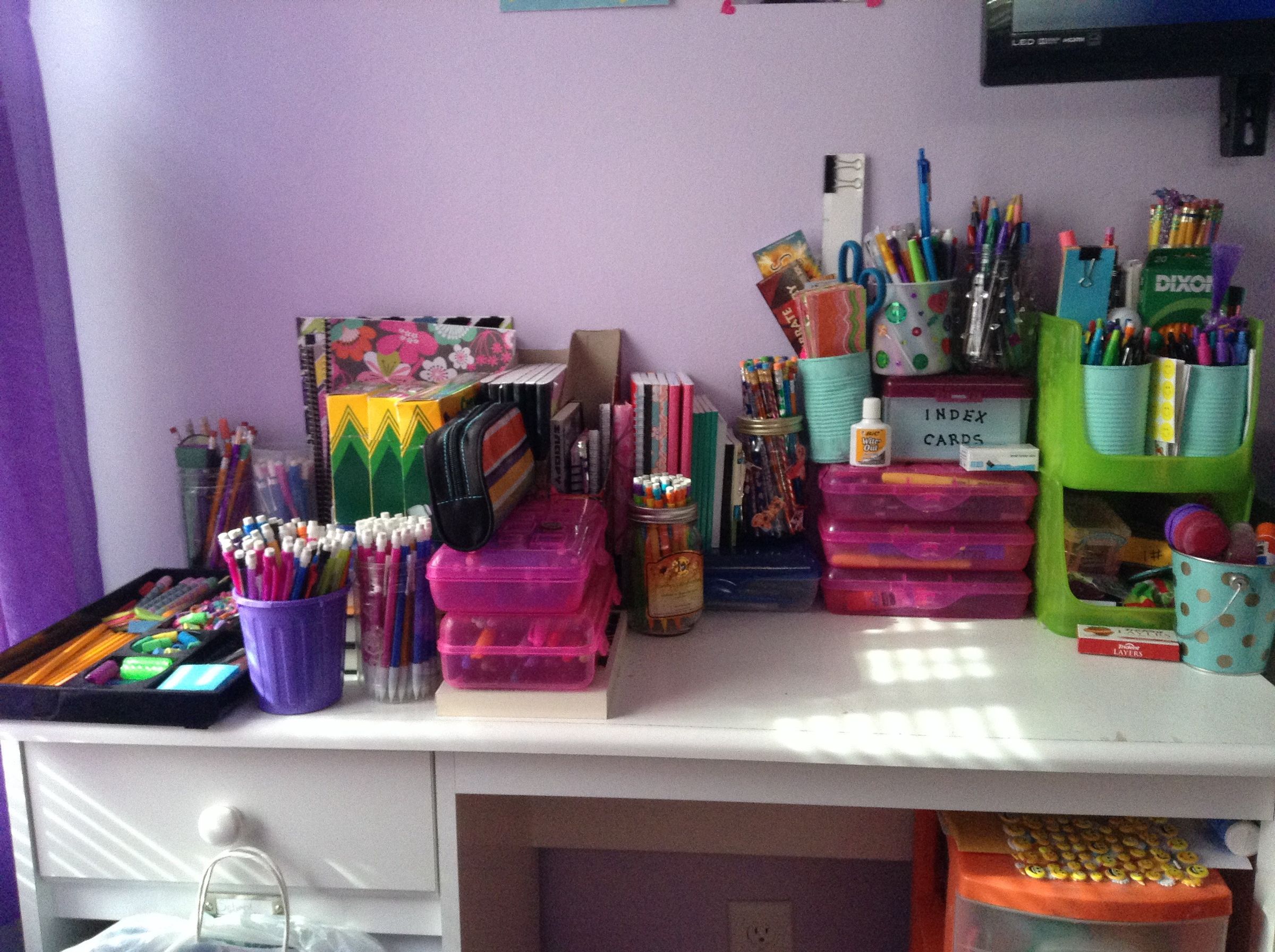 Tips to Clean Your Desk : 4 Steps - Instructables