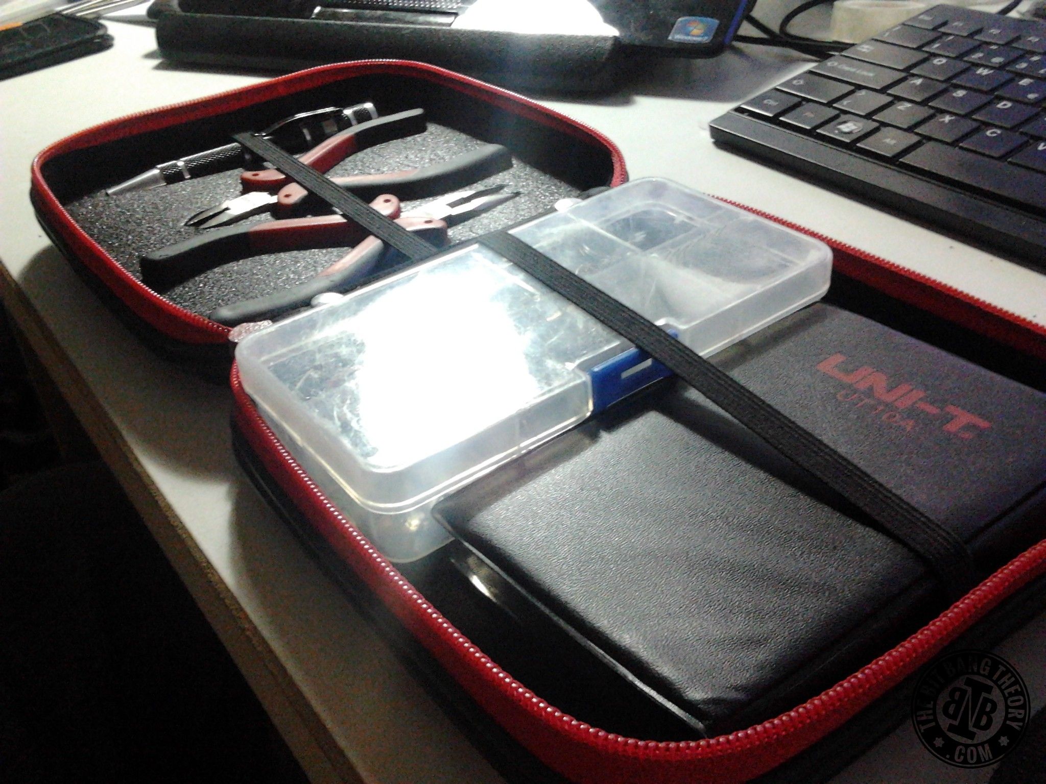 Inexpensive CD Wallet Electronics Tool Kit (with Pictures) - Instructables