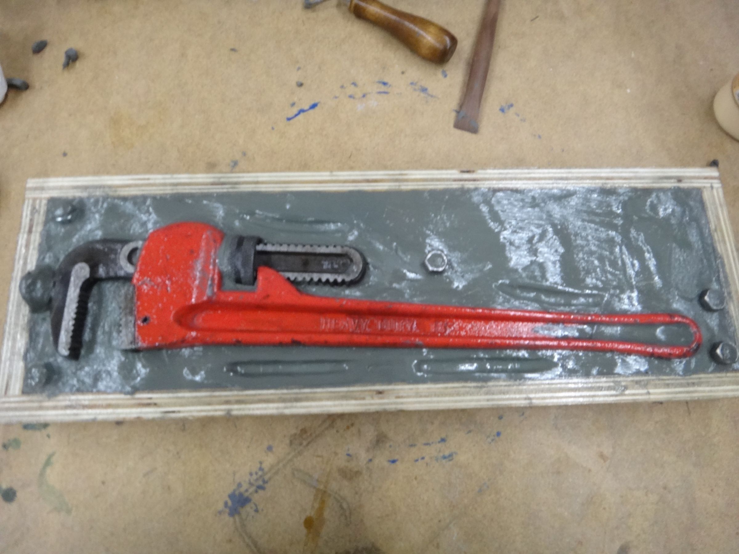 Silicone Box Mold for Prop Making : 12 Steps (with Pictures ...